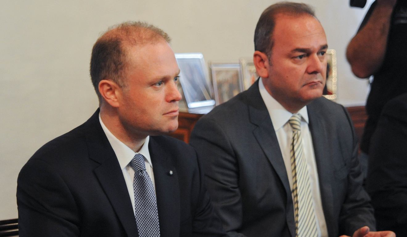 FILMAT: Chris Cardona komdu bil-kumpaniji sigrieti fil-Panama - NETnews