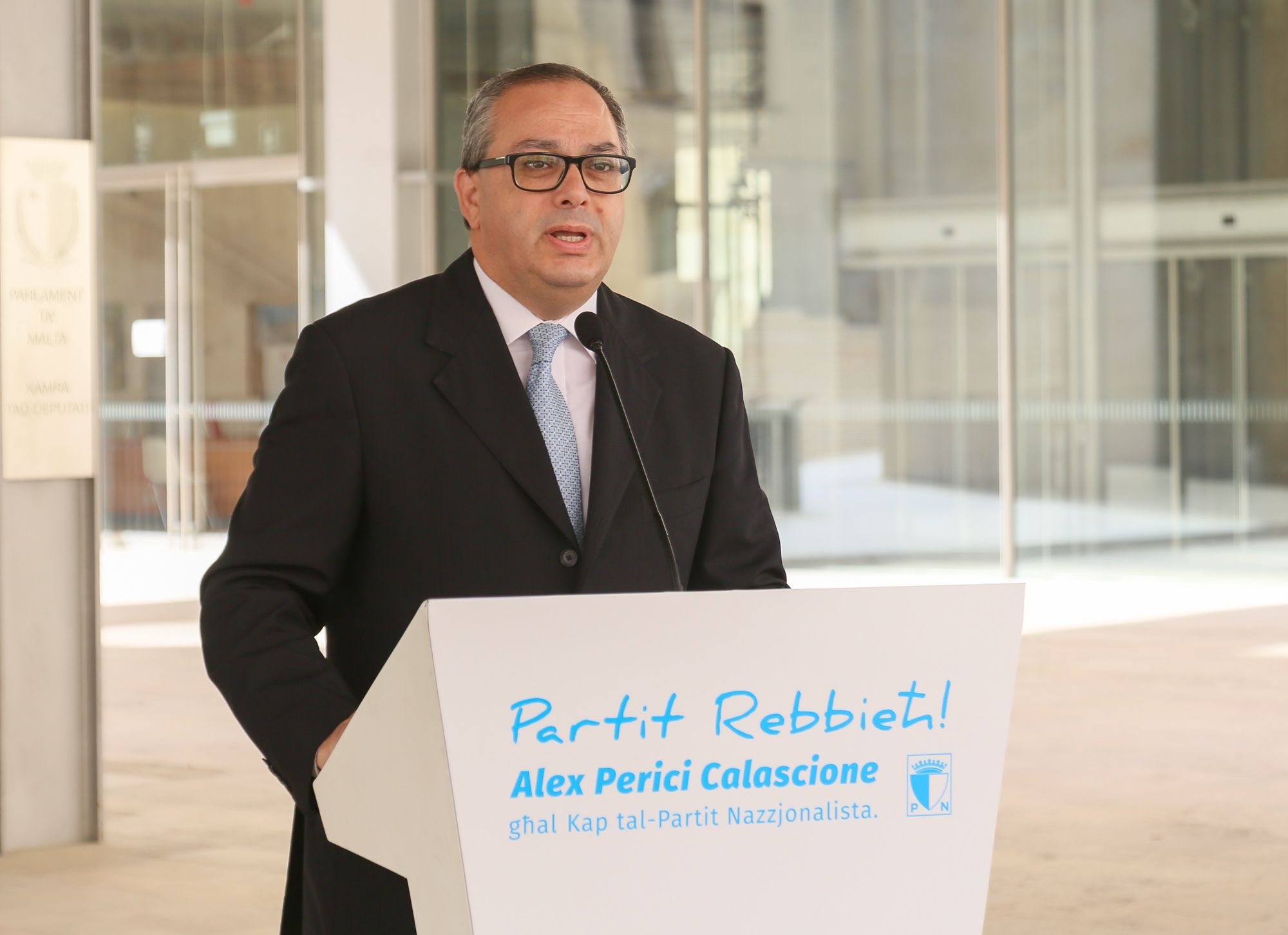 Bl-integrità fit-tmexxija, se ngħaqqdu lill-Partit għal wieħed rebbieħ ...