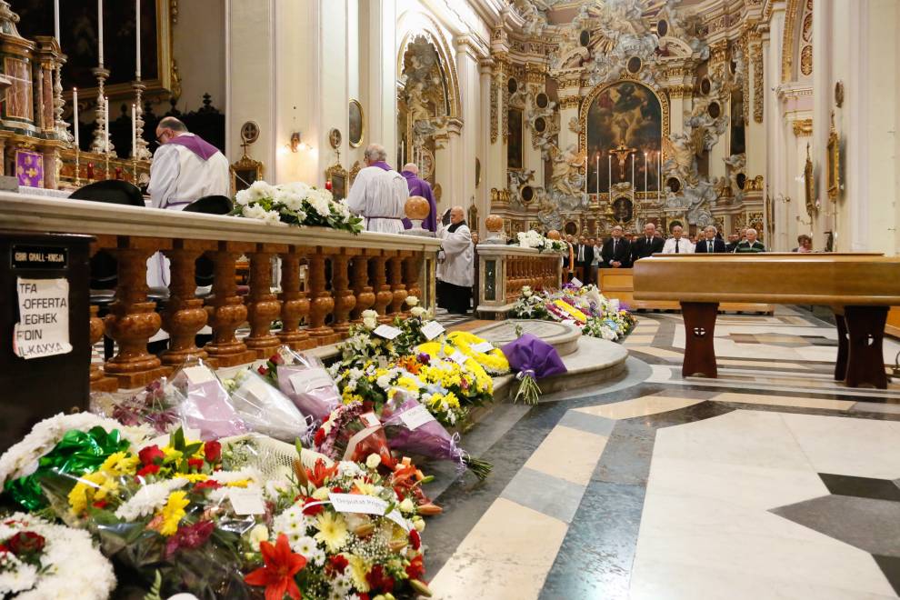BIR-RITRATTI: Il-Professur Anthony Zammit jingħata l-aħħar tislima ...