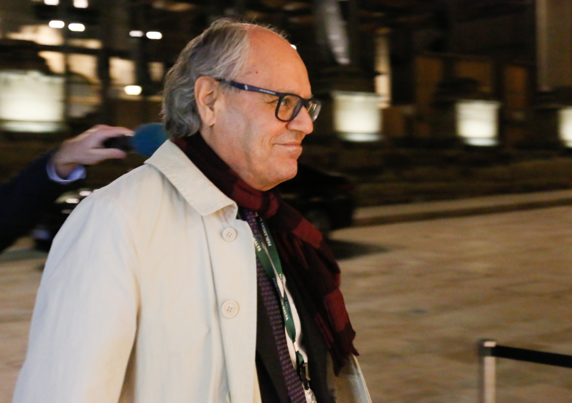 Edward Scicluna jitfa' t-tort tal-għoli tal-ħajja fuq il-Benna u l ...