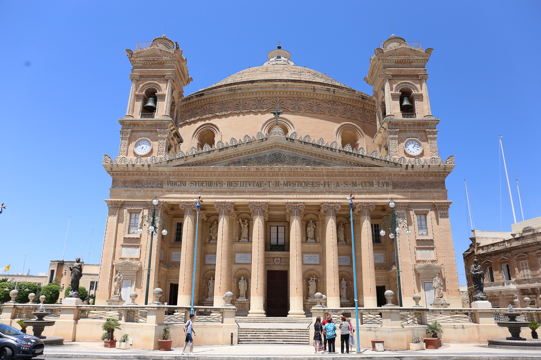 Bil-Filmat: Tista' tibbukkja postok fil-Knisja - NETnews