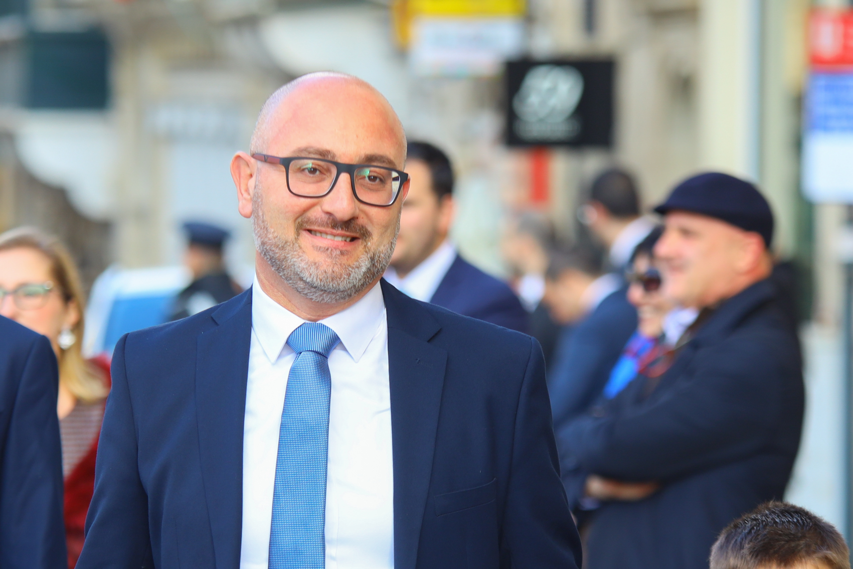 Roderick Galdes itenni li m’hemmx problemi ta’ Housing - NETnews