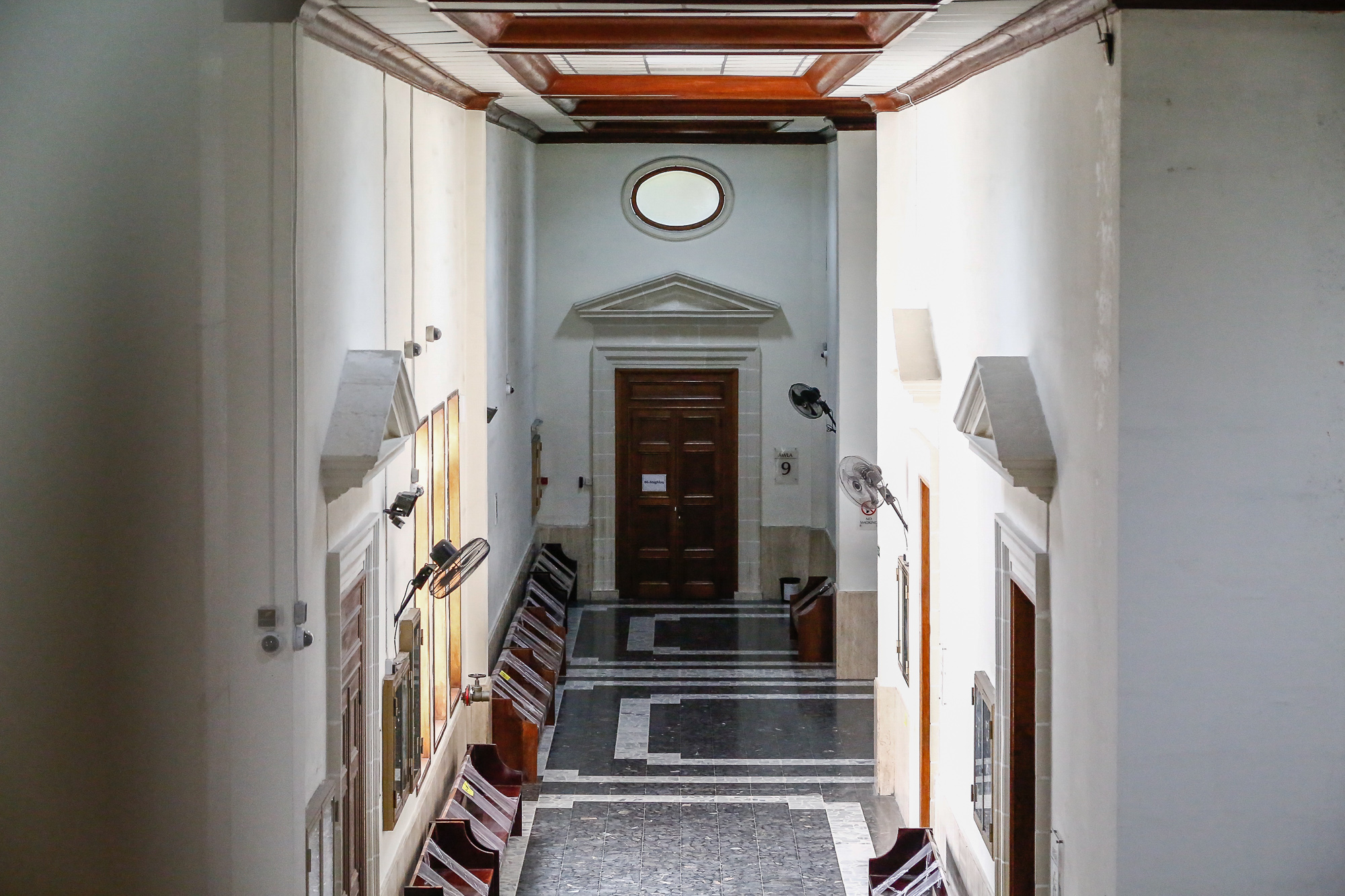 Furnar akkużat bi stupru u li kkorrompa tifla ta' 15-il sena - NETnews