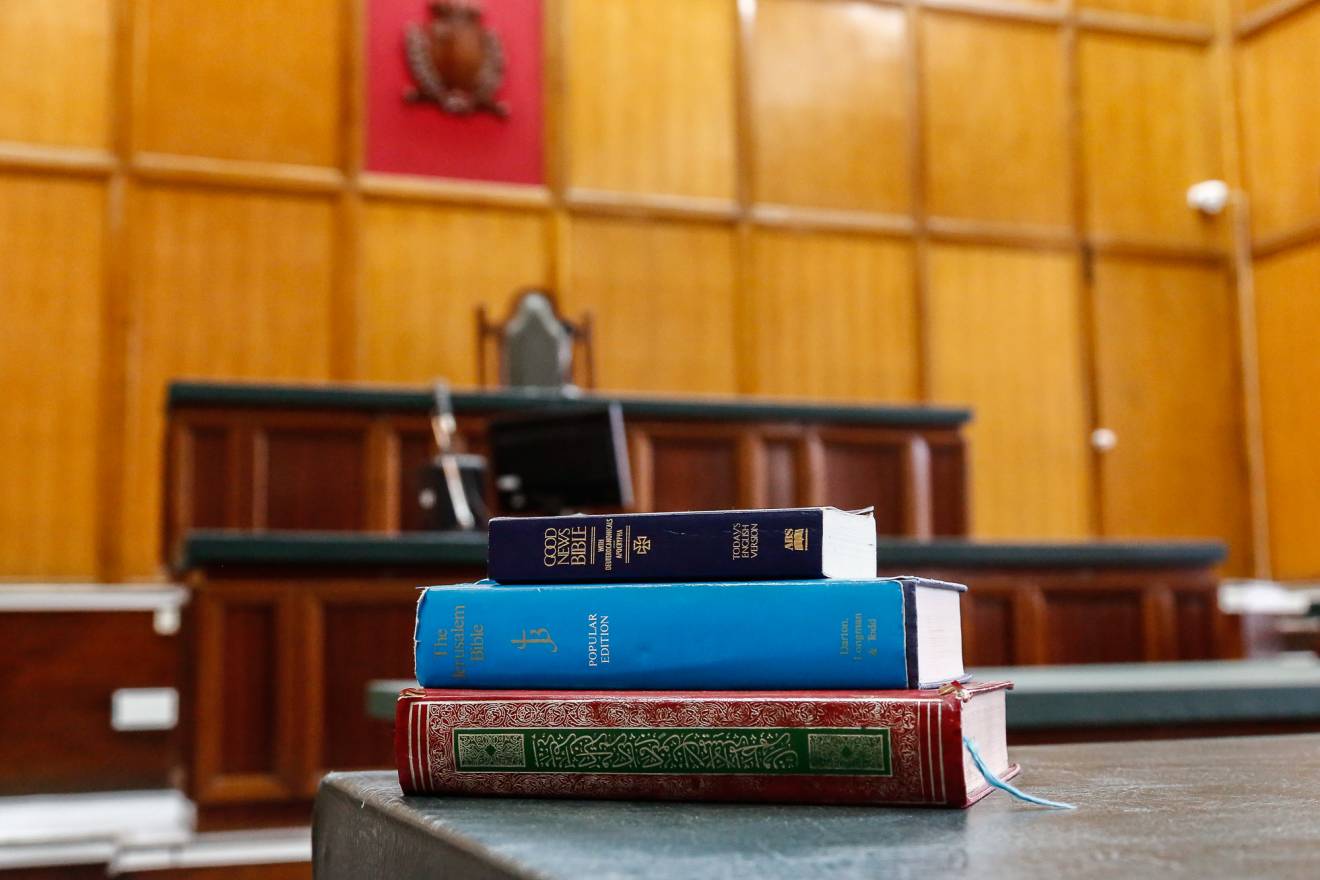 Il-Qorti tipposponi ġuri u twaħħal fil-prosekuzzjoni li kaxkret saqajha ...