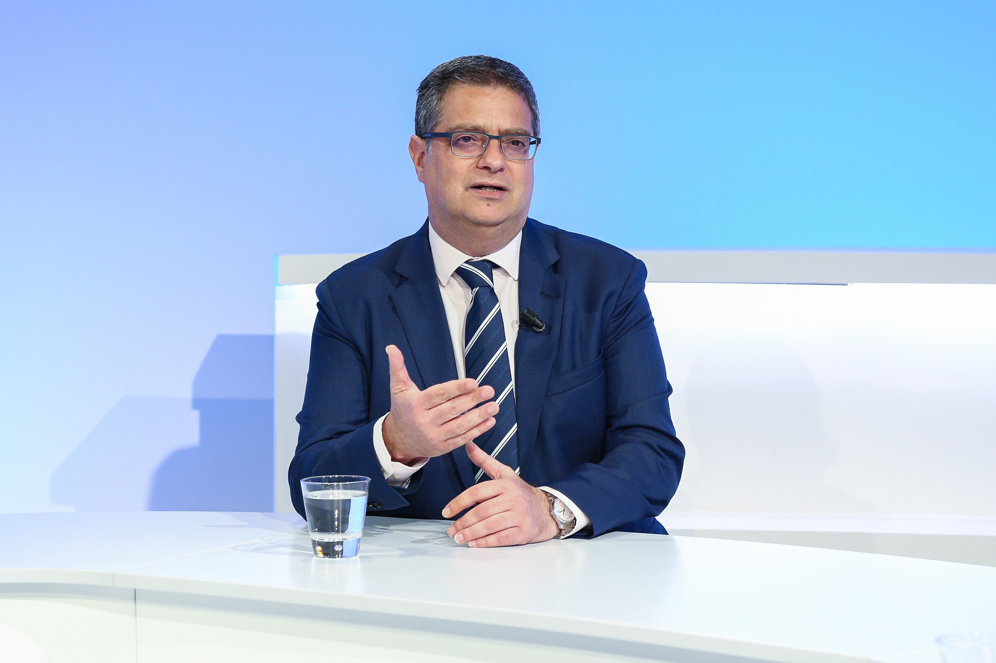 Alex Muscat jirtira allegazzjoni fil-konfront ta' Adrian Delia dwar l ...