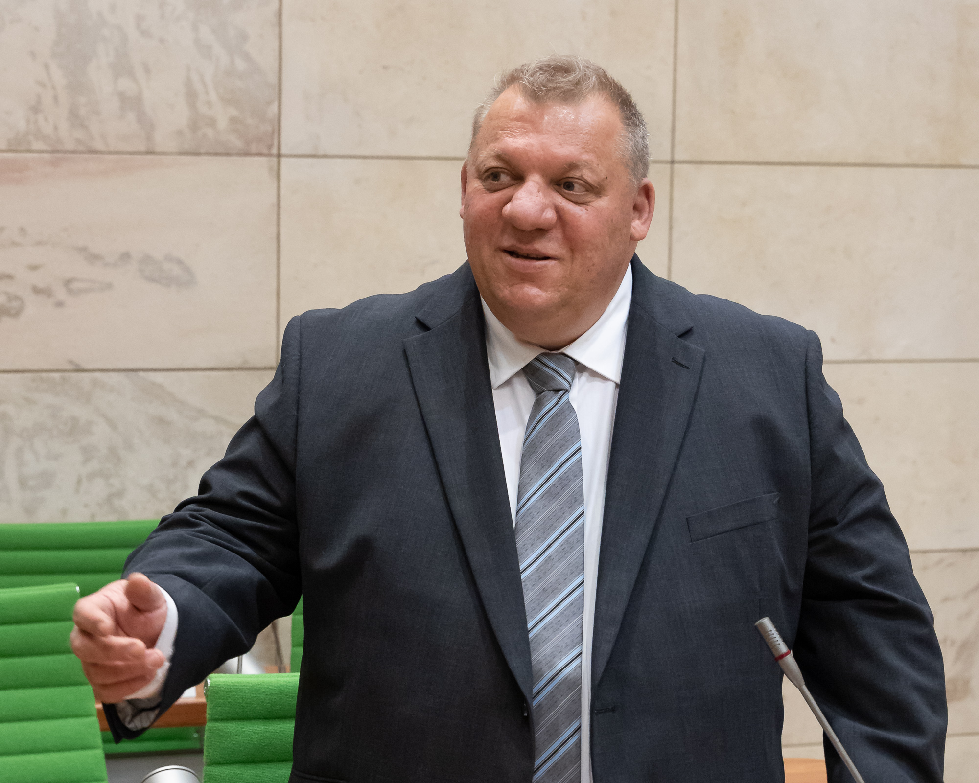 Il-PN mhux kontra investiment iżda jrid valutazzjoni ġusta tal-istimi ...