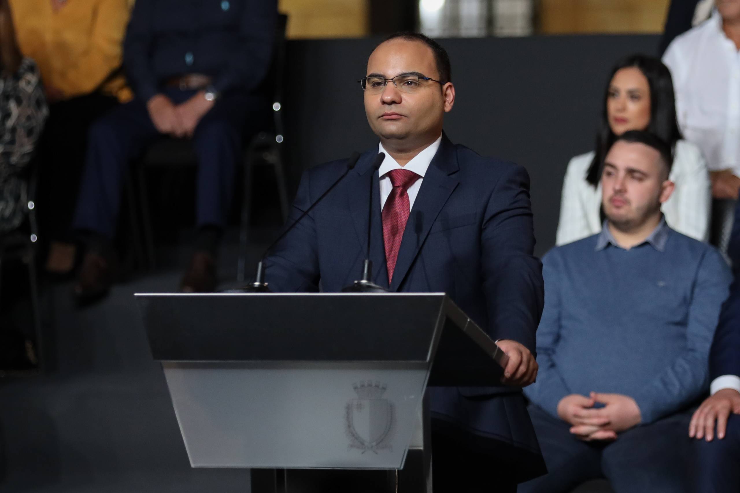 Mossa ta' Robert Abela biex ikompli jinki lil Clyde Caruana - NETnews