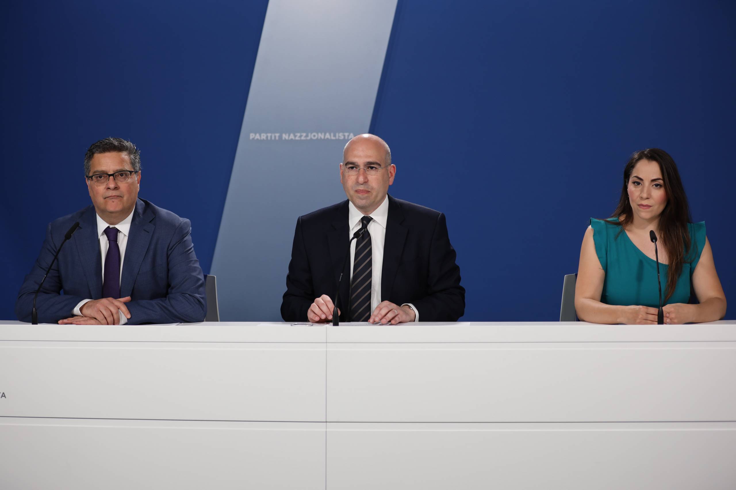 KAŻ ANTHONY BORG: Il-Ministru Zrinzo Azzopardi m'għamilx ix-xogħol ta ...