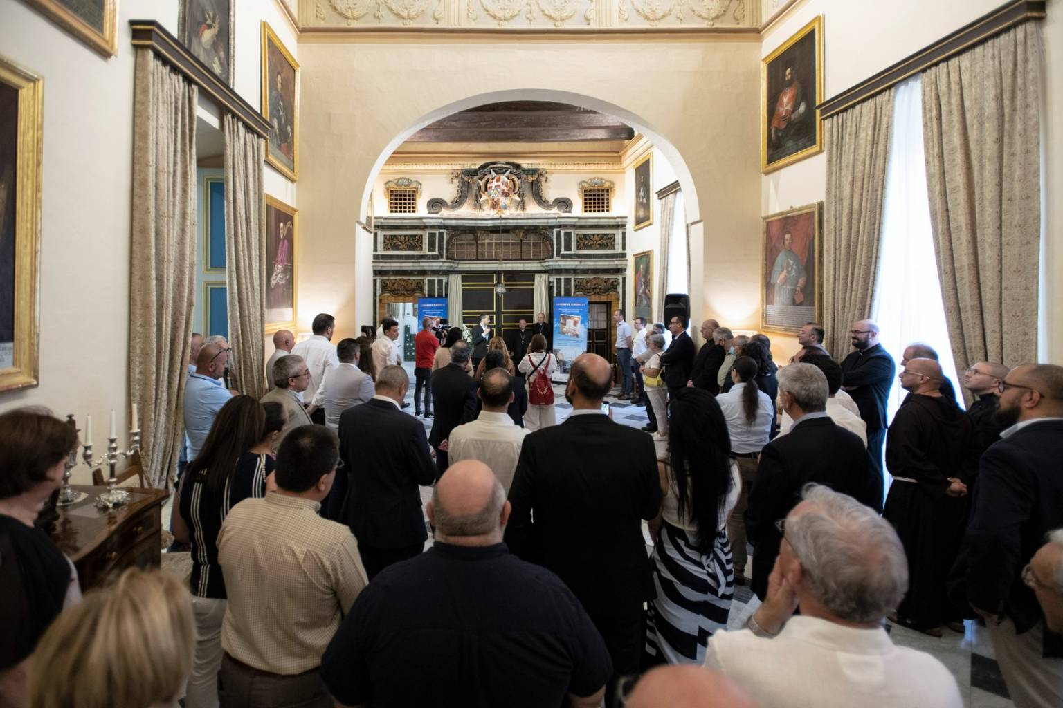 Pubblikazzjoni uffiċjali dwar iż-żjara tal-Papa f'Malta - NETnews