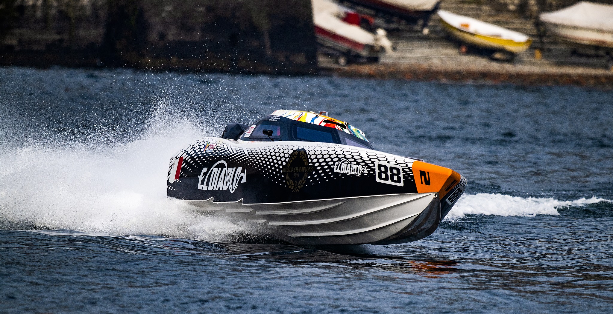 Powerboats: El Diablo inkurunati Champions tad-Dinja fil-Grand Prix ...