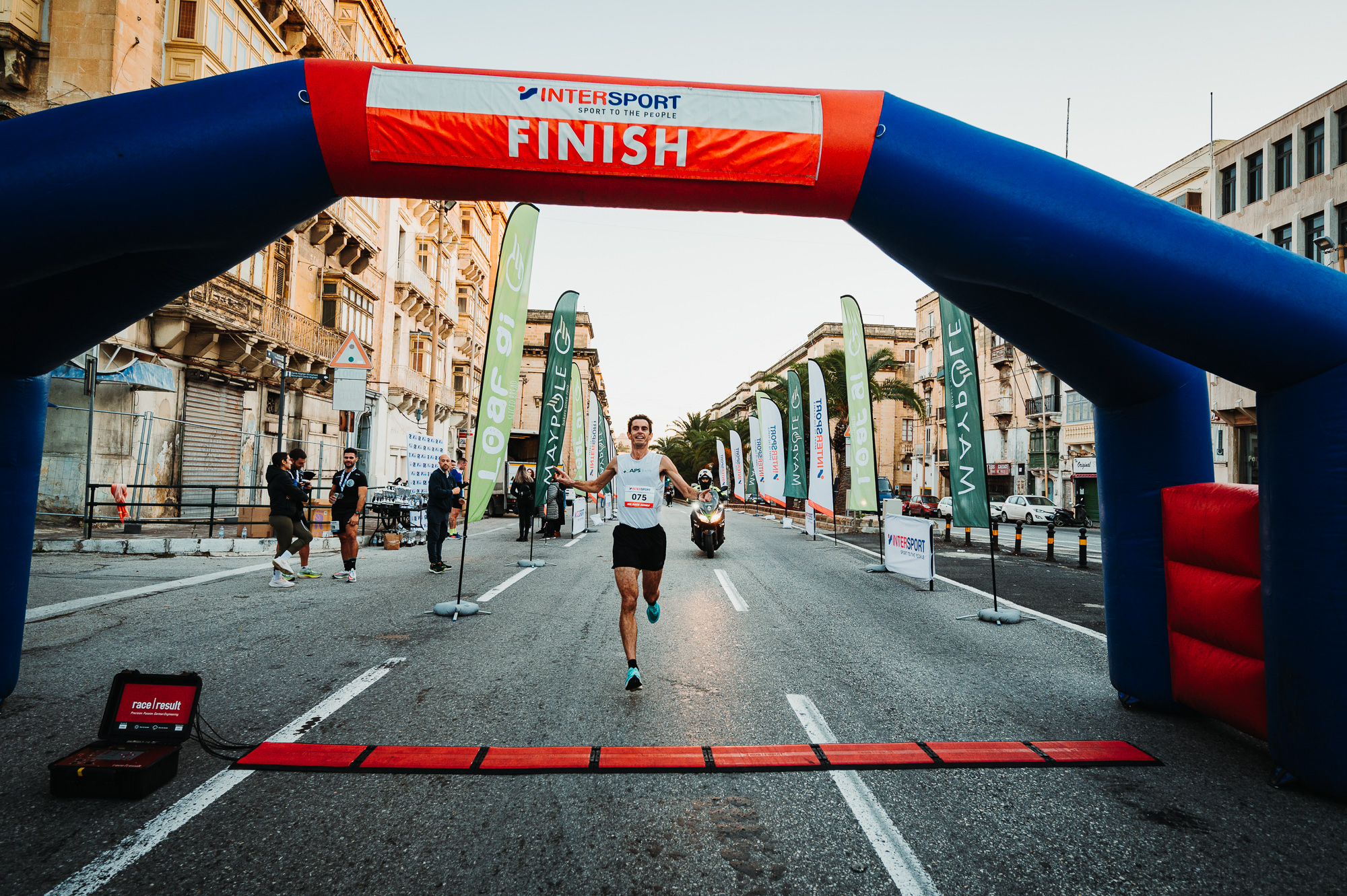 Aaron Mifsud u Josanne Attard Pulis jirbħu t-tellieqa 10k tal-Belt ...