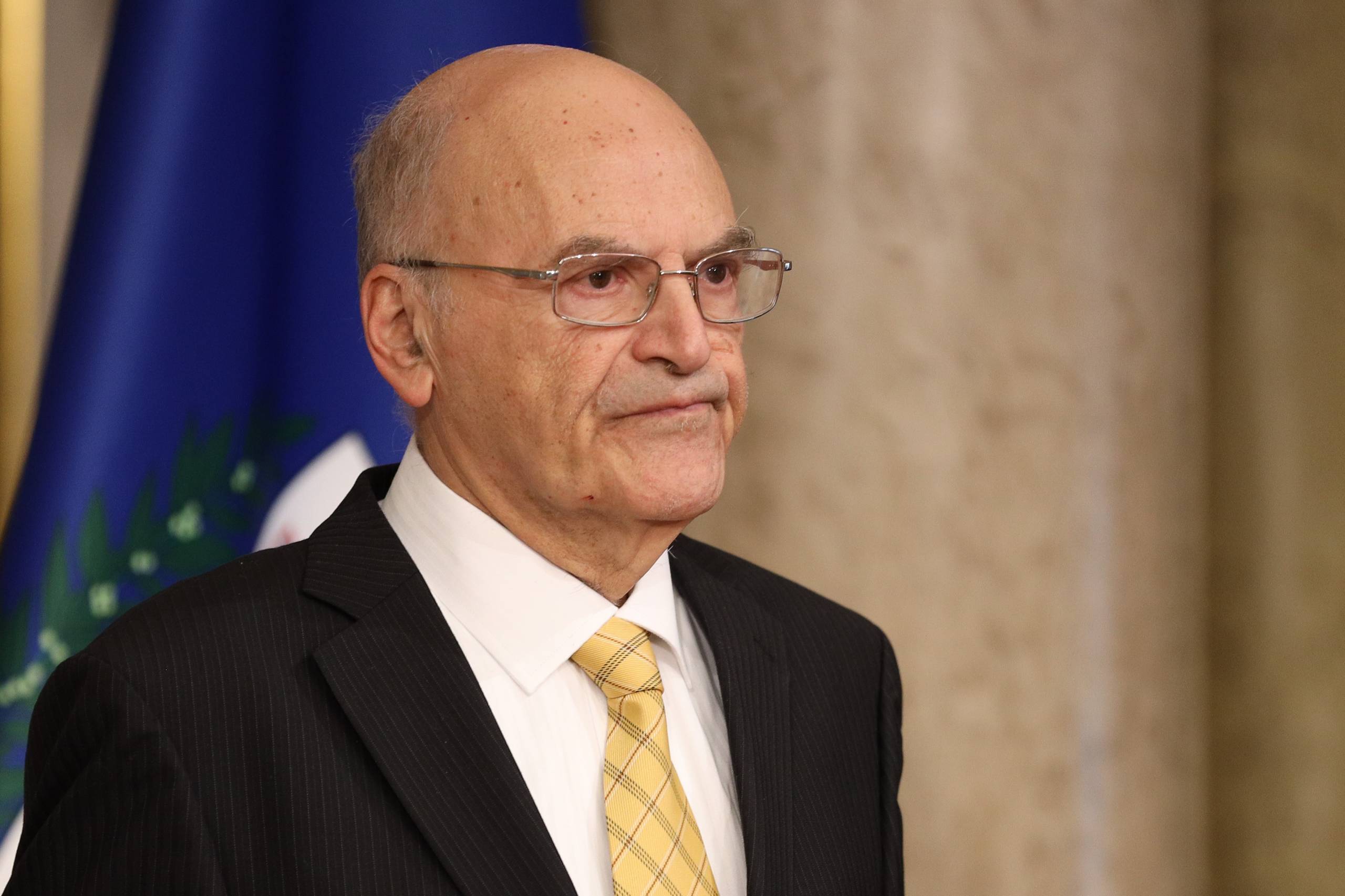 "Bħal Pilatu, il-Kummissarju għall-Istandards fil-Ħajja Pubblika ...