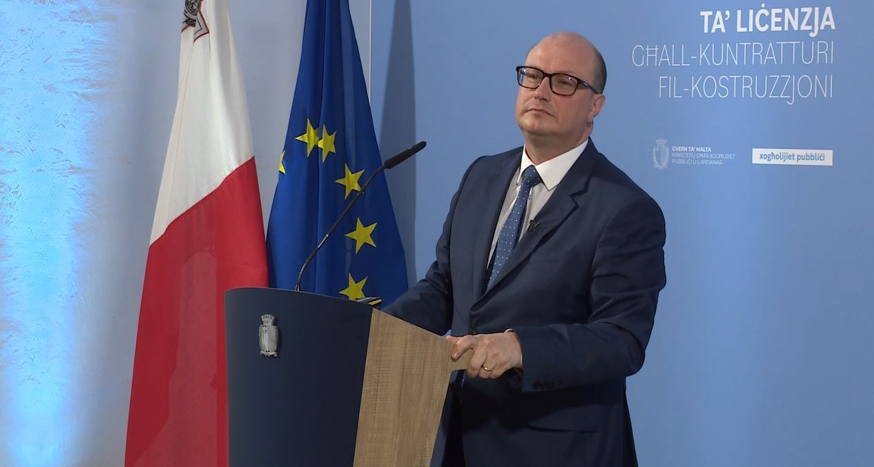 Il-Ministru Zrinzo Azzopardi ma jiċħadx indħil politiku fl-OHSA - NETnews