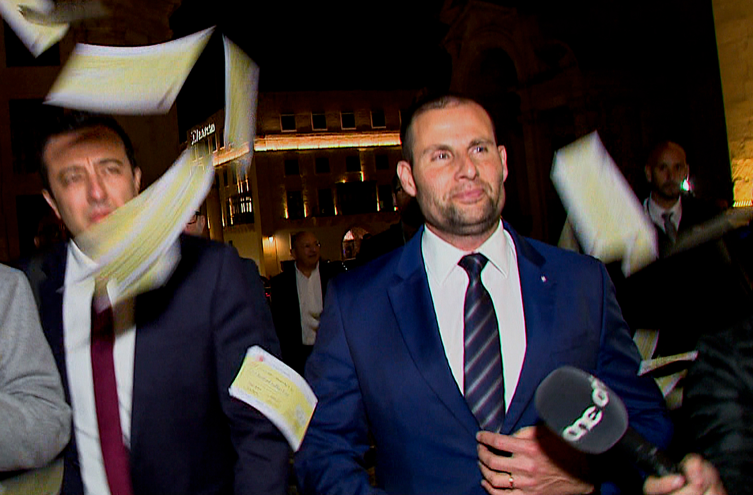 WARA LI ĦAKEM SEDUTA PARLAMENTARI: Robert Abela jitkellem dwar is ...