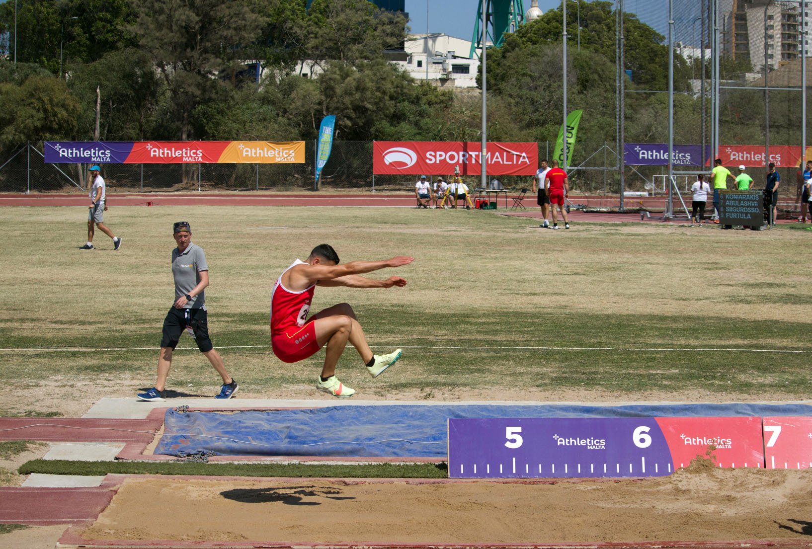 ''Il-livell tal-atletika f’Malta sploda… qed nimmira li din id-darba ...