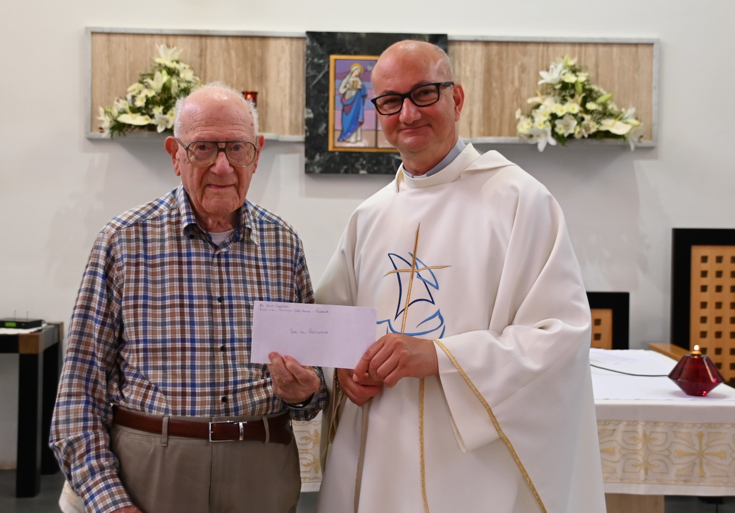 It-Tabib Louis Anthony Camilleri, jfakkar għeluq il-100 sena tiegħu b ...