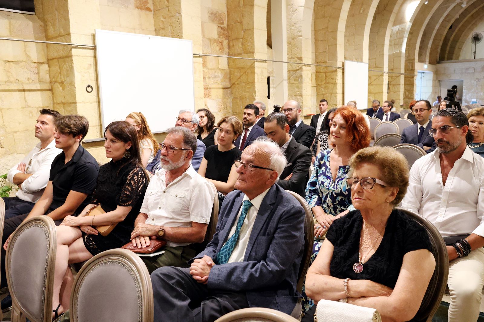 L-inawgurazzjoni tal-ewwel Poeta Lawreat ta’ Malta - NETnews