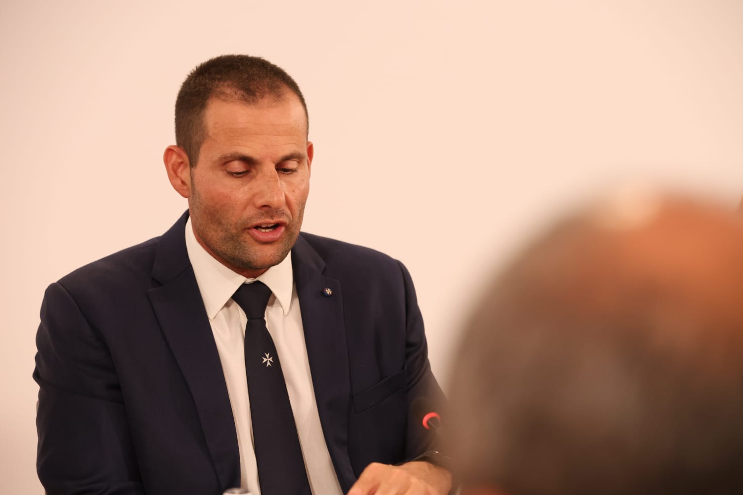 Robert Abela jametti li ħeba lill-poplu u jfarfar mir-responsabbiltà ...