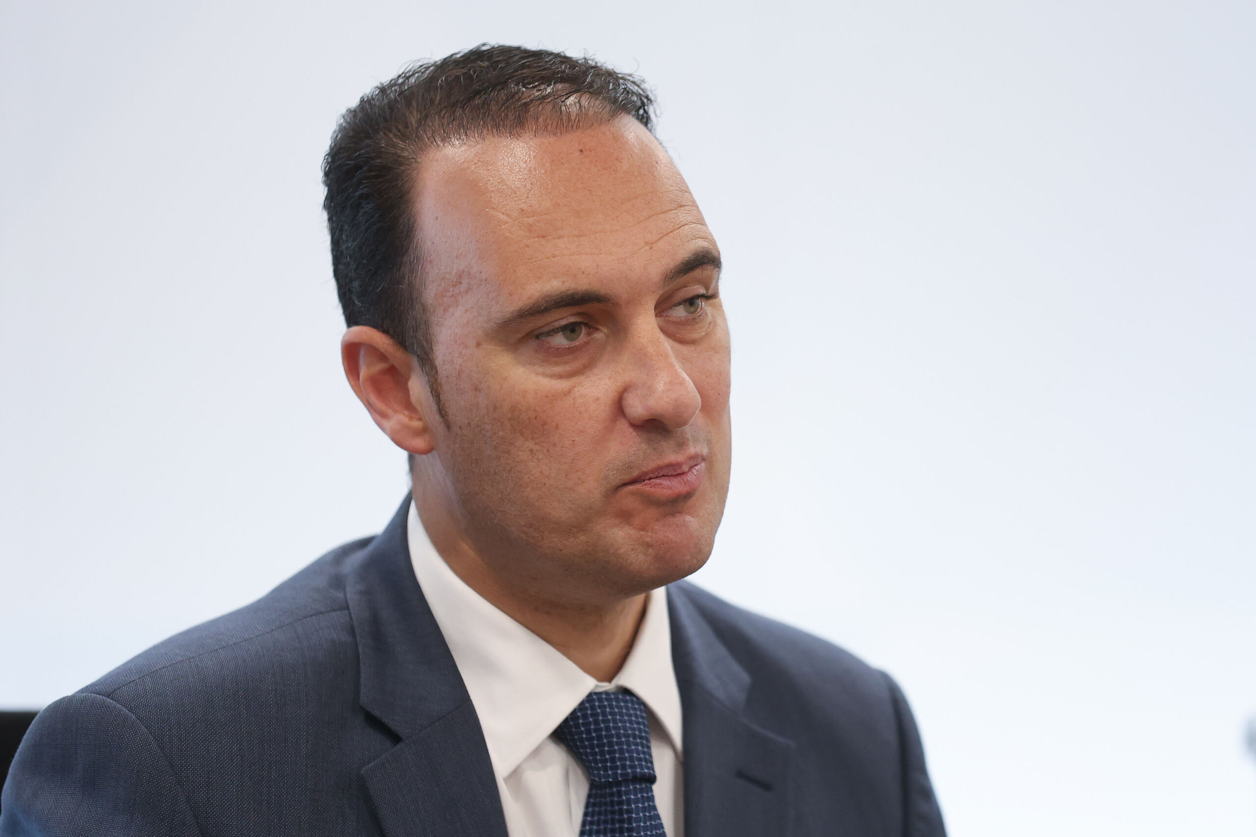Id-direttiva tal-Labour għal sarima ma' ħalq l-għalliema meqjusa bħala ...