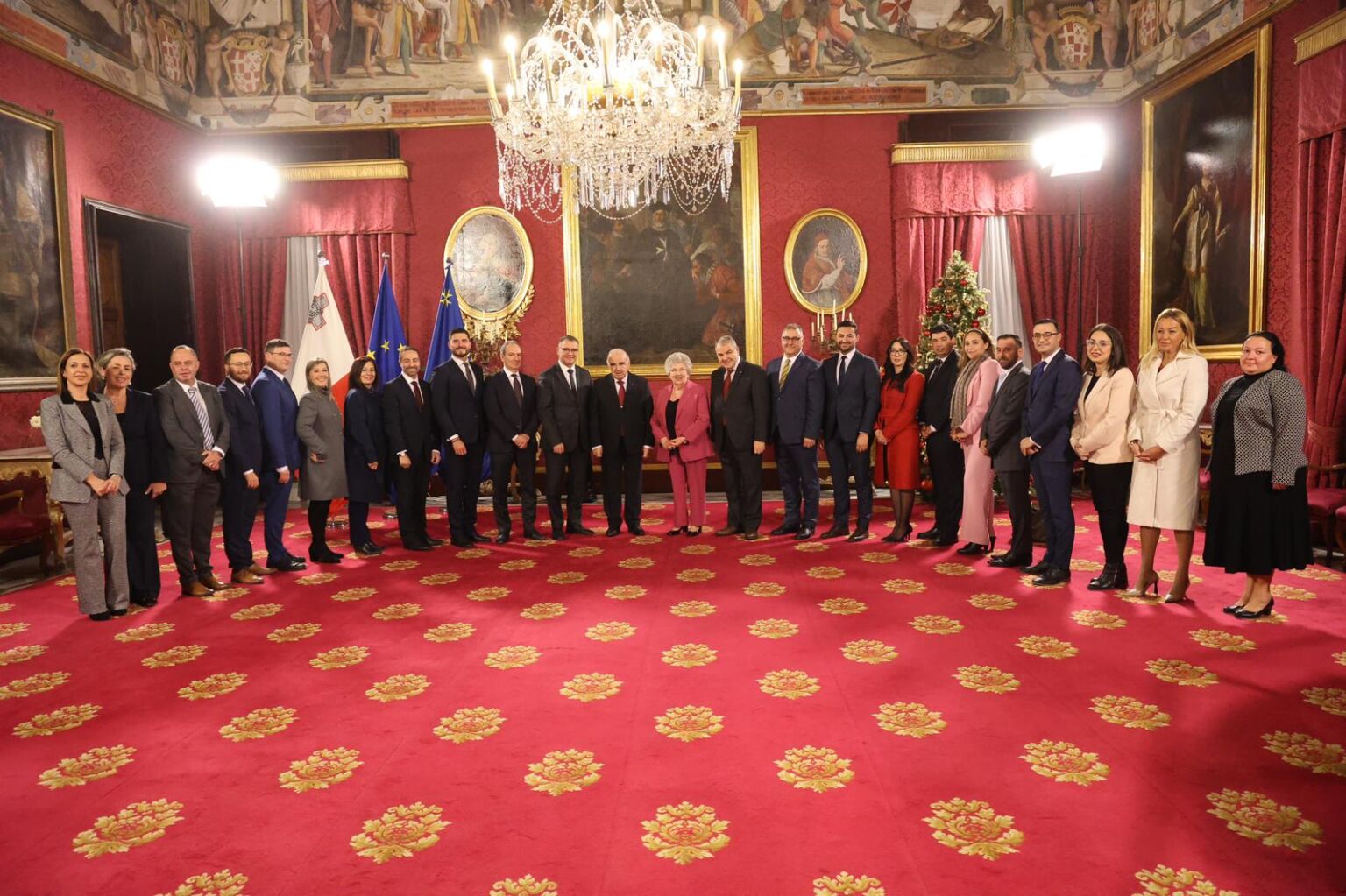 L-awguri għall-Milied u s-Sena l-Ġdida - NETnews