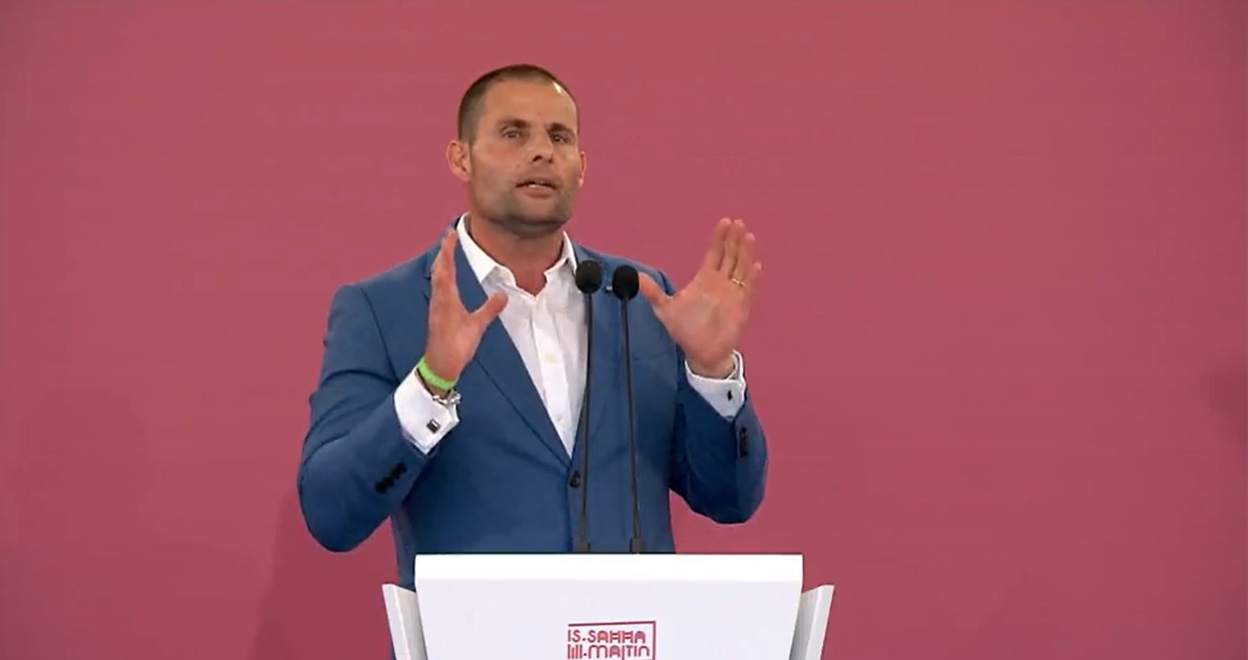 Robert Abela għandu problema oħra... jisimha Jason Micallef - NETnews