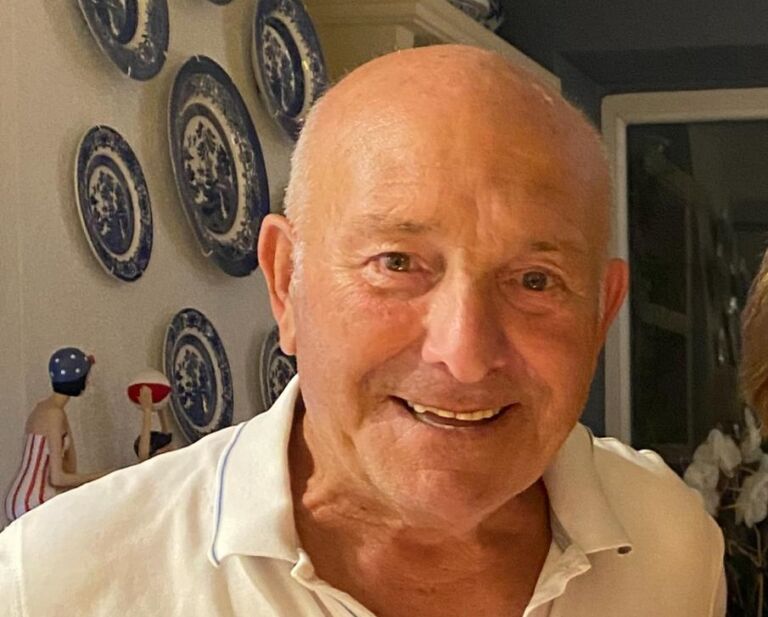 Bernard Grech isellem lil Salvu Muscat - NETnews