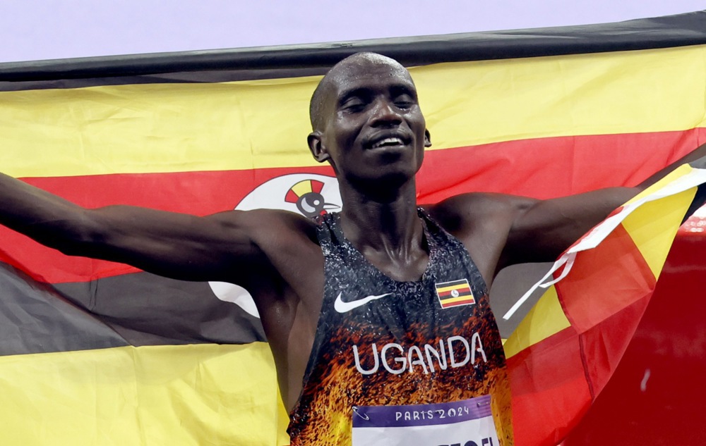 Joshua Cheptegei jirbaħ l-ewwel midalja għall-Uganda - NETnews