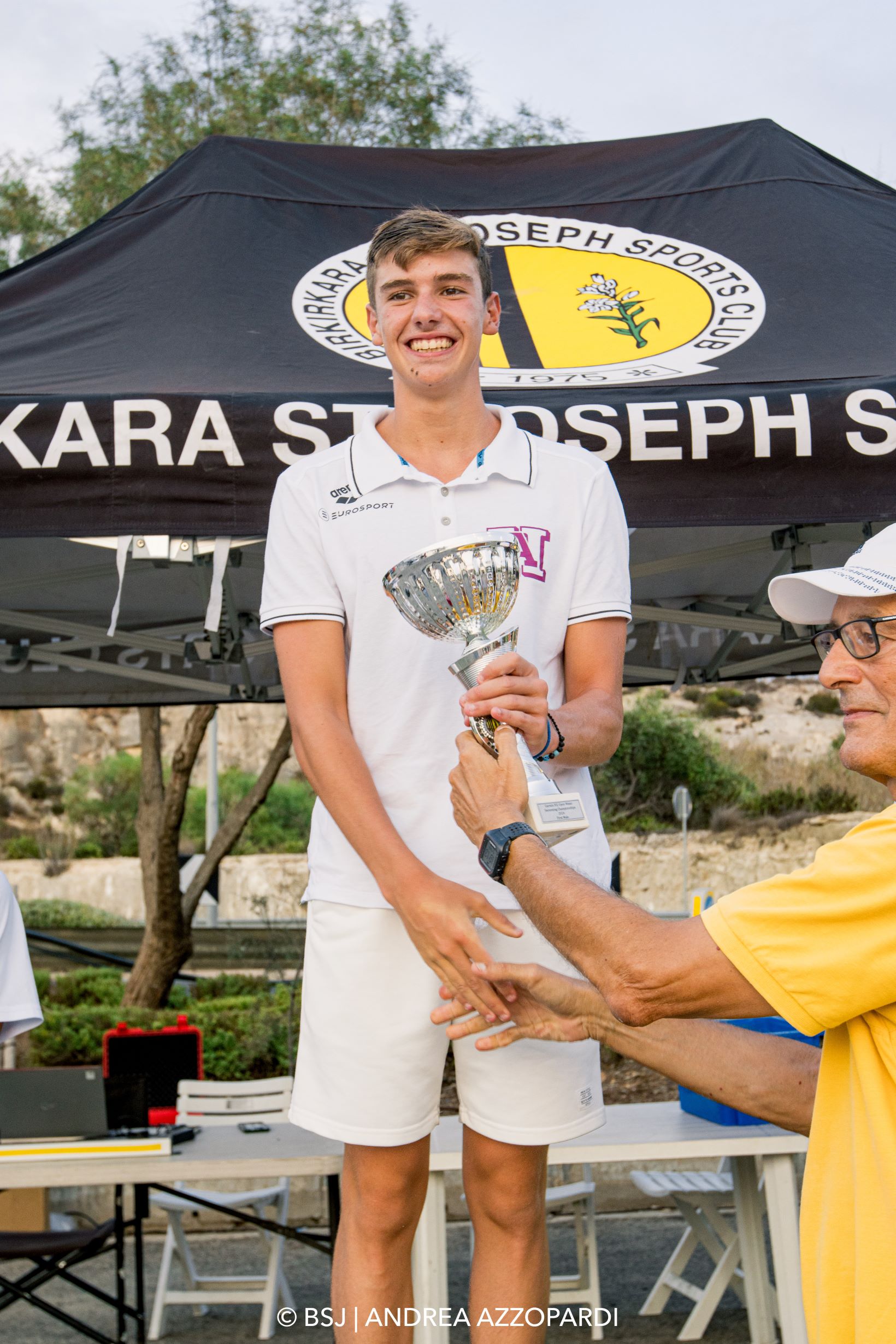 Luca Vella u Rossana Oddi jirbħu l-Kampjonati Nazzjonali Garmin tal ...