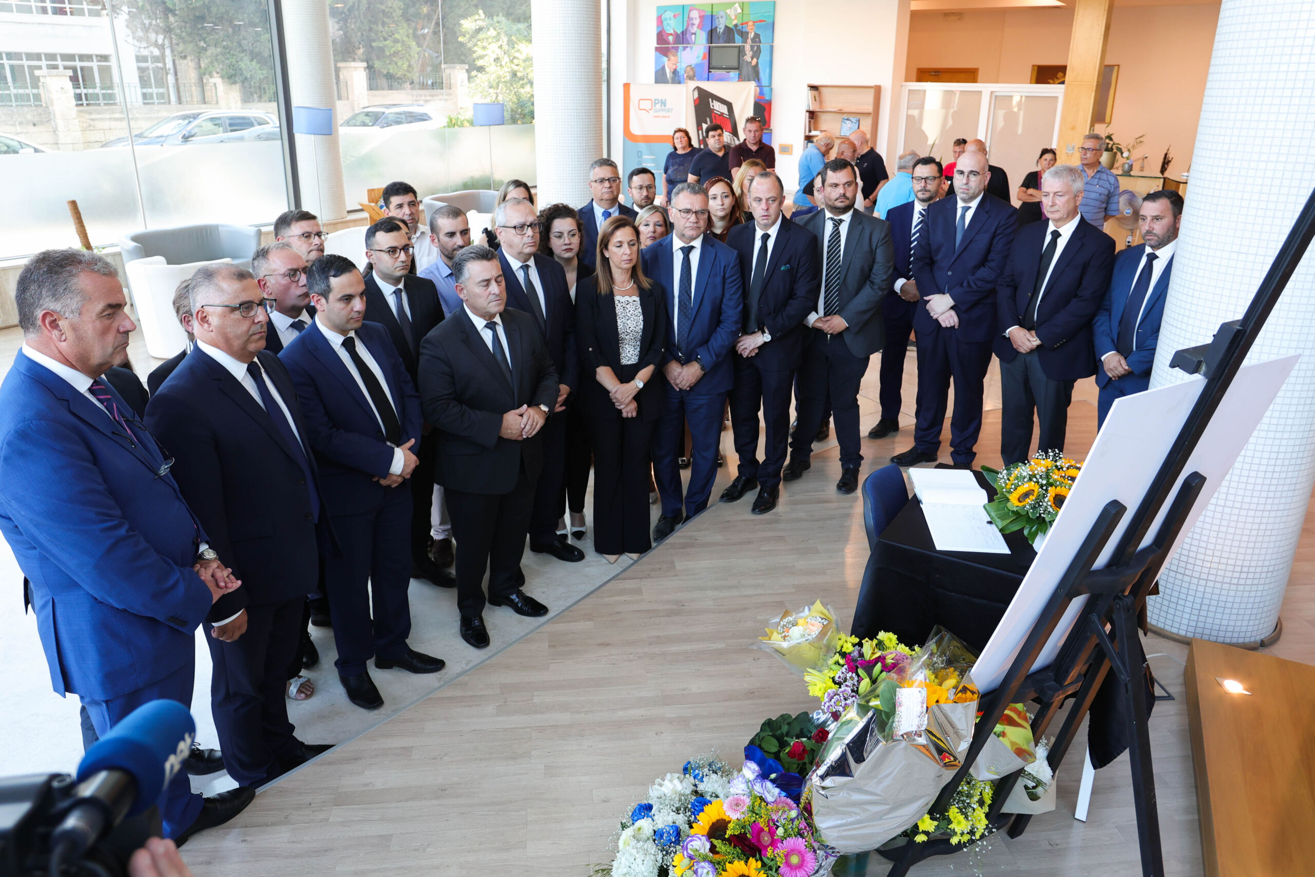 Il-Grupp Parlamentari tal-PN isellem il-memorja ta' Karl Gouder - NETnews