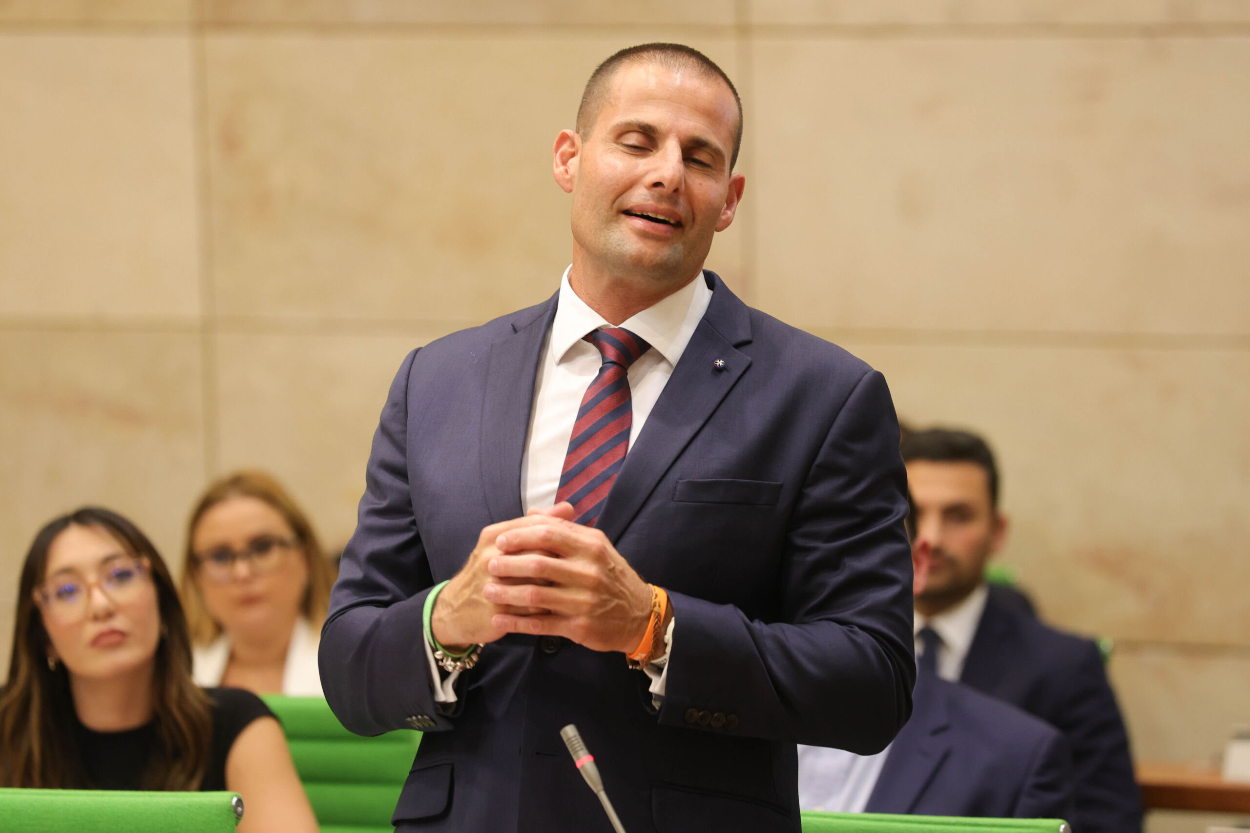 Il-Gvern jivvota kontra l-proposti tal-Partit Nazzjonalista dwar l-għoli tal-ħajja - NETnews