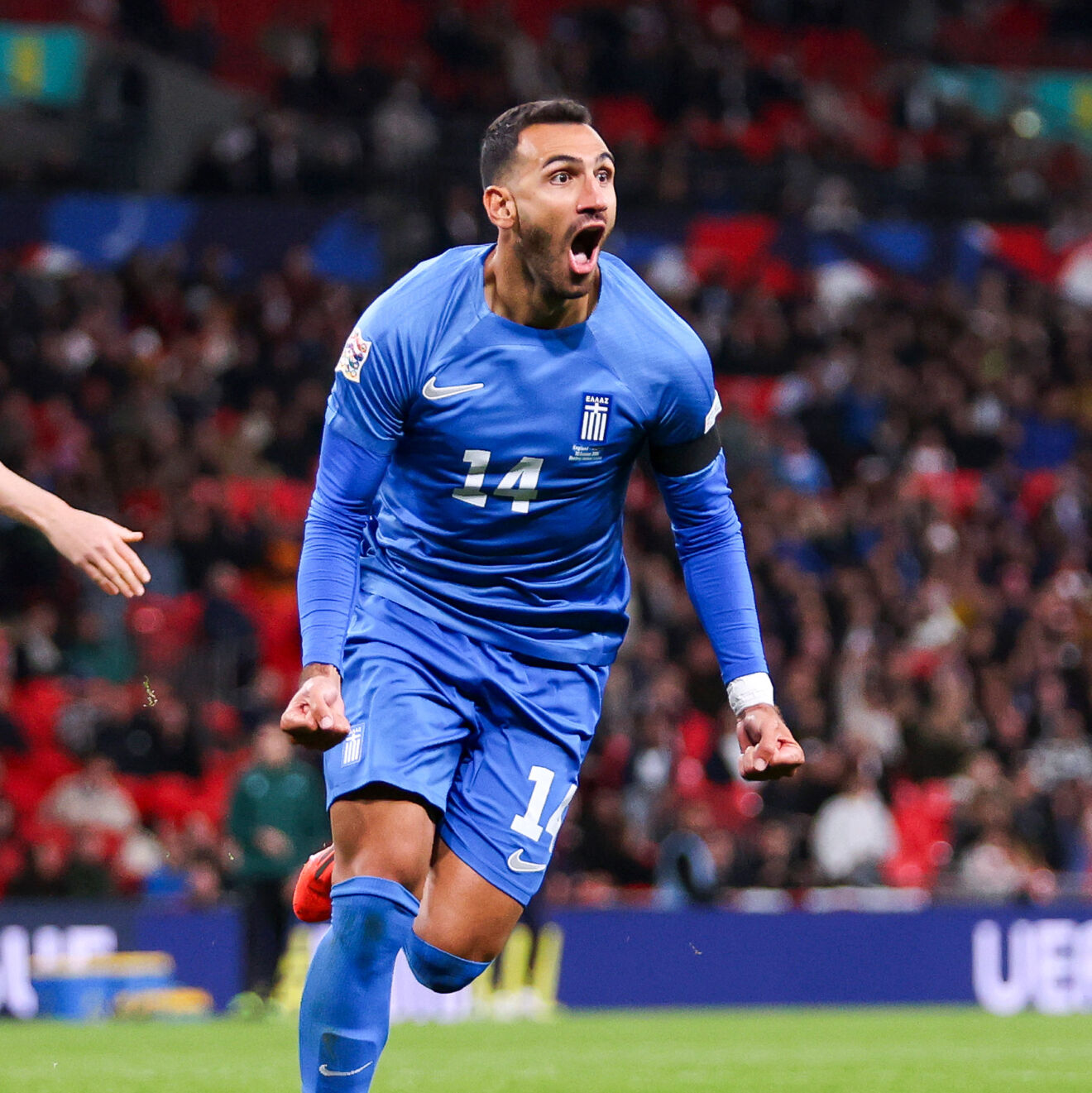 Vangelis Pavlidis l-eroj tal-Greċja fir-rebħa kontra l-Ingilterra... il-Belġju jdawru telfa fi ...