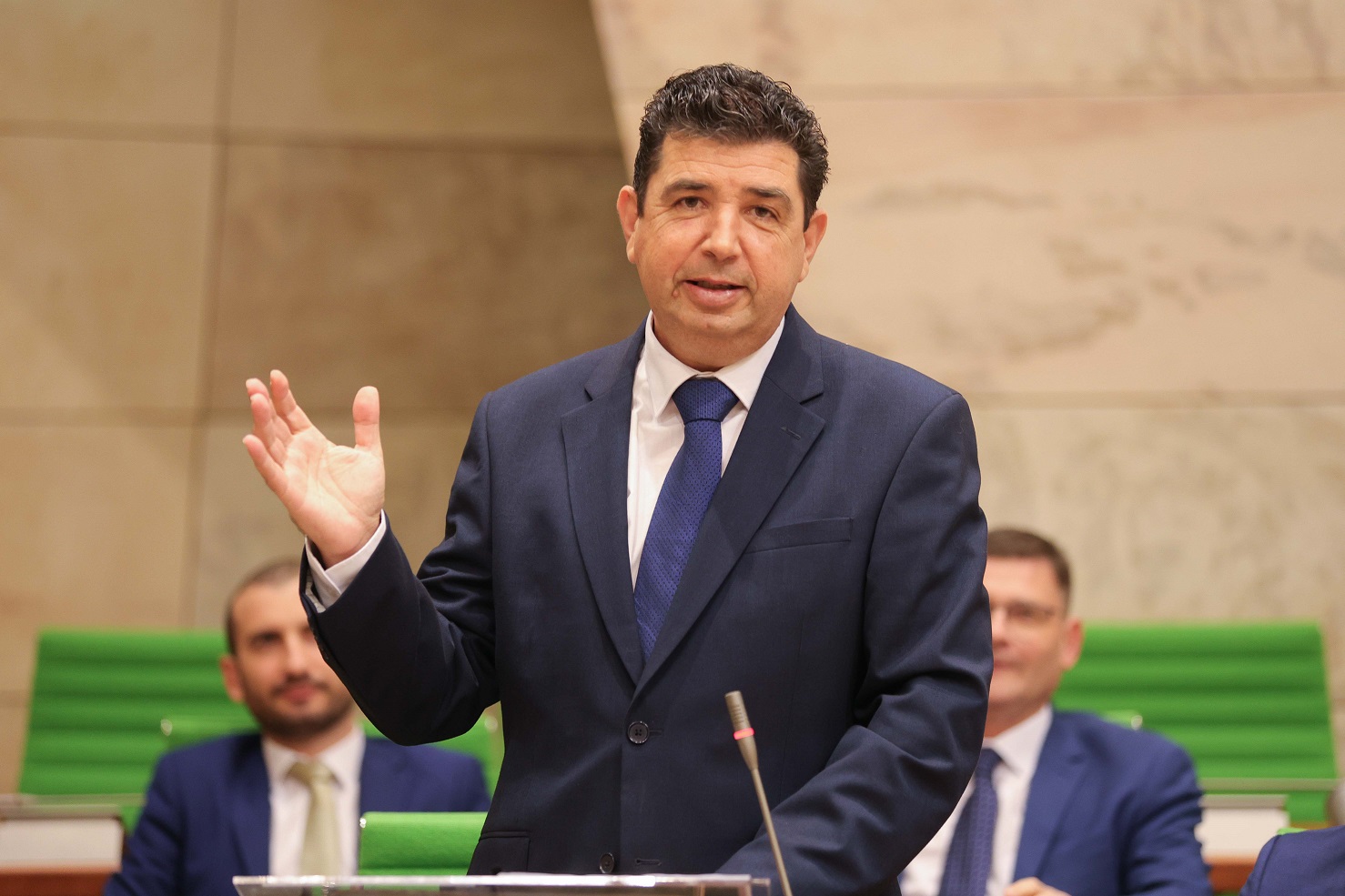 Gvern li jagħti prijorità lill-iżviluppaturi u jinjora lir-residenti ...