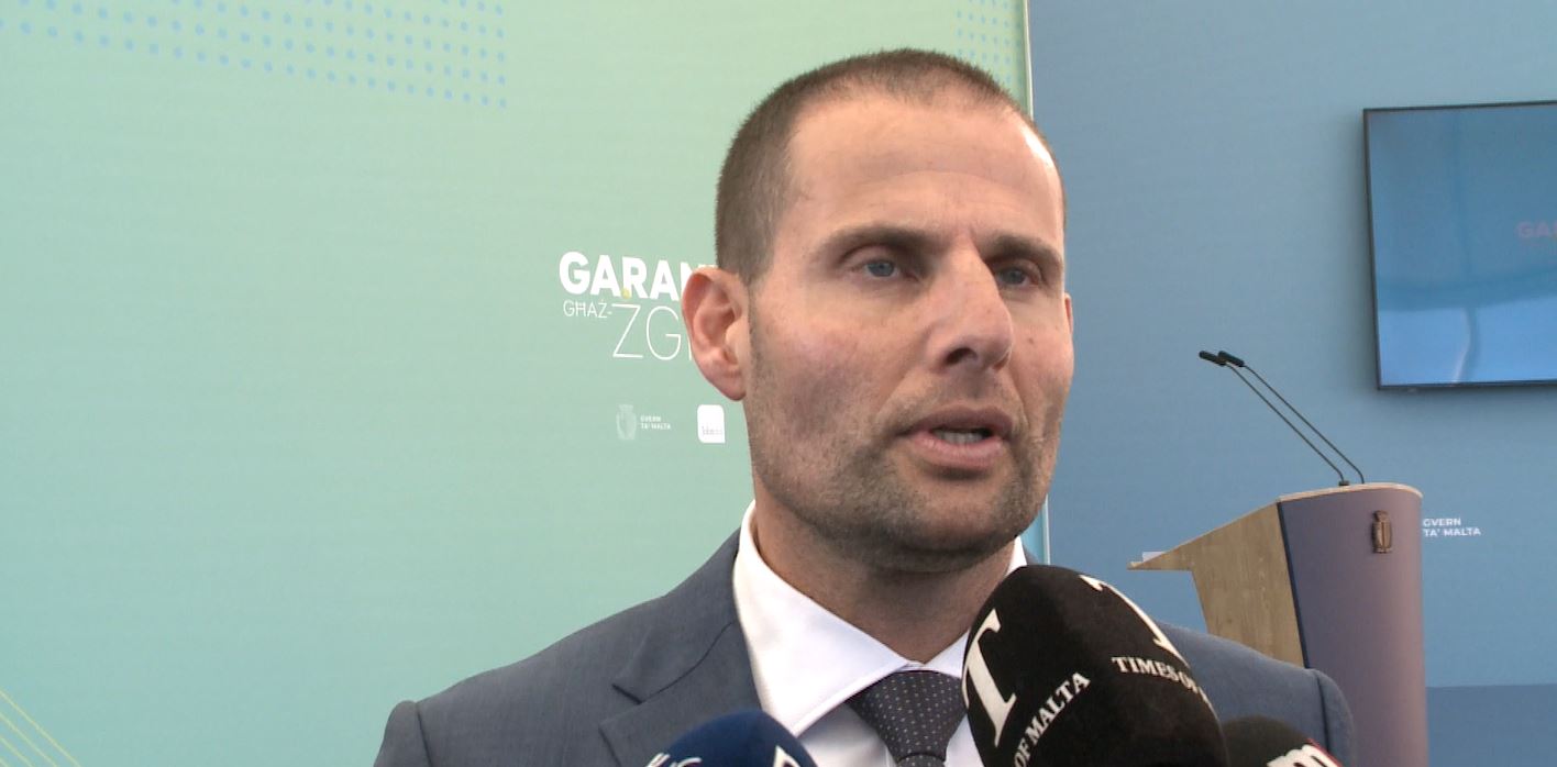 "Prim Ministru mwerwer jistaħba wara l-Ispeaker" - Il-PN - NETnews