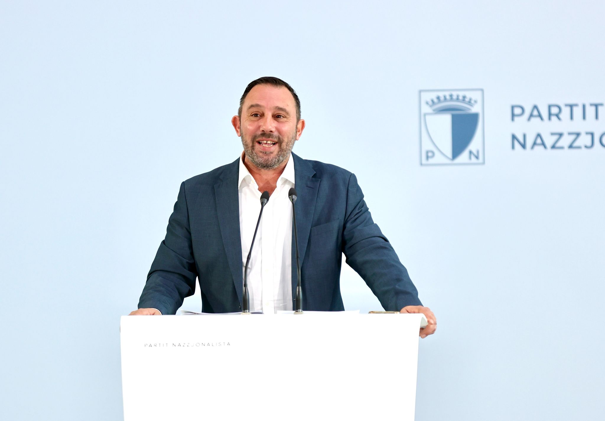 "Fejn jidħol l-interess tal-Maltin u Għawdxin, il-PN ma jaqta' qalbu ...