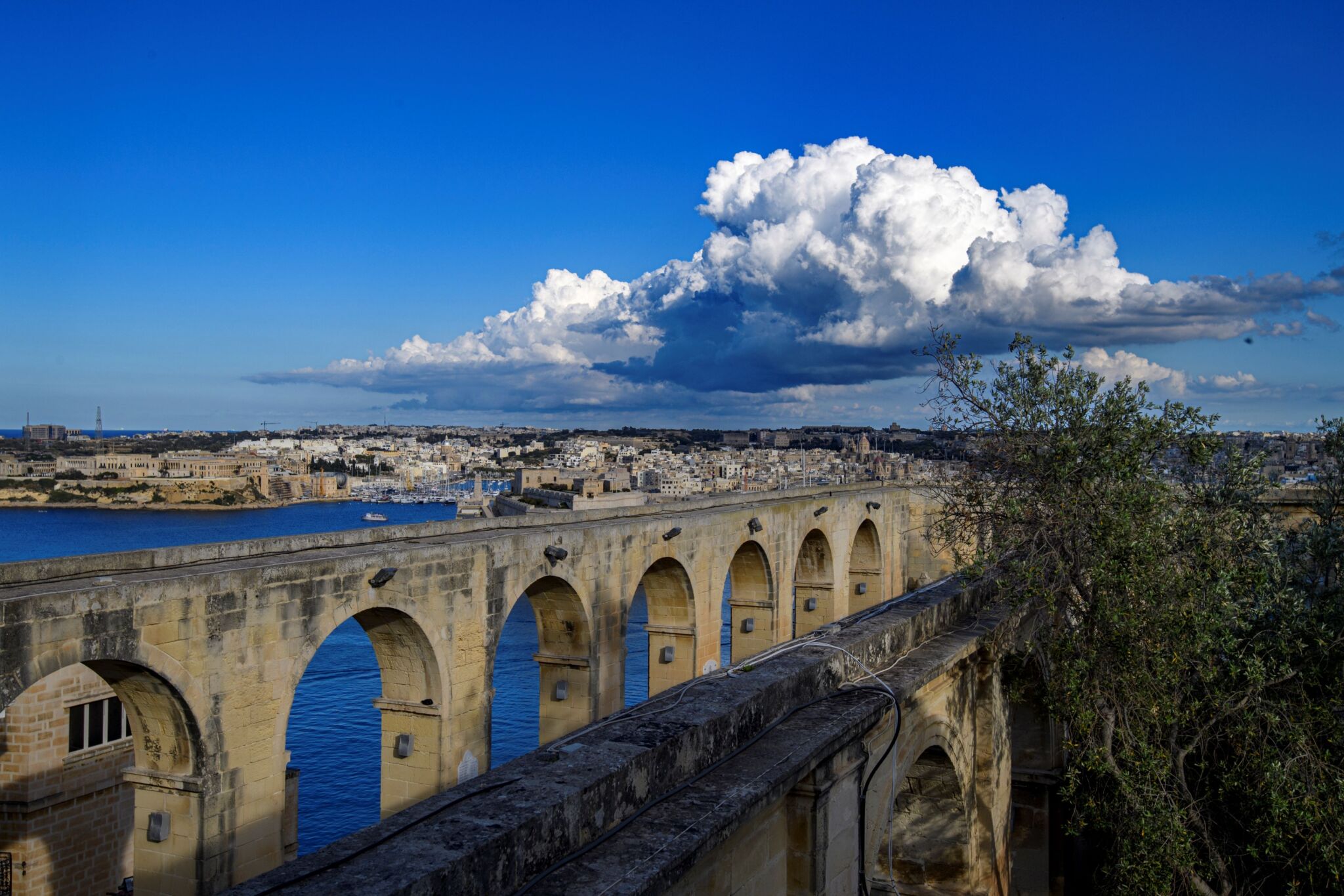 L-Uffiċju Meterjoloġiku jbassar temperaturi kiesħa u bix-xita li ser ...