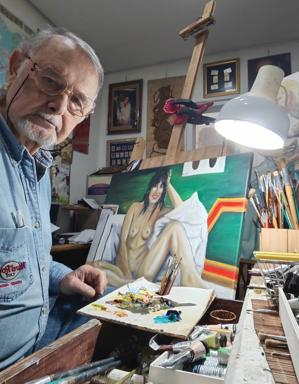 “Nistħajjilni mdawwal minn artisti bħal Rembrandt, Tiziano u Raffaello ...