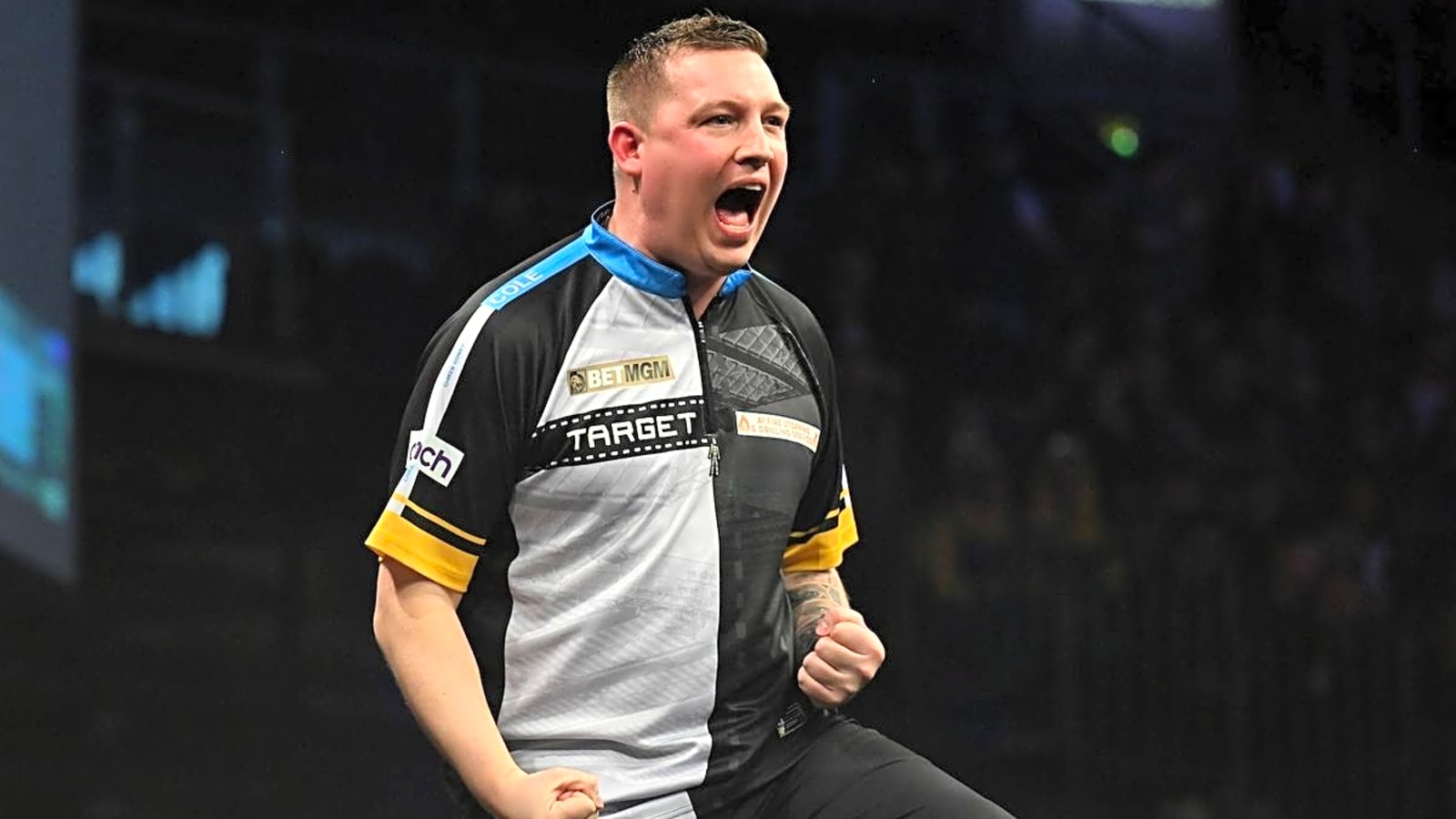 Chris Dobey jissorprendi lil kulħadd bir-rebħ tal-ewwel serata tal ...