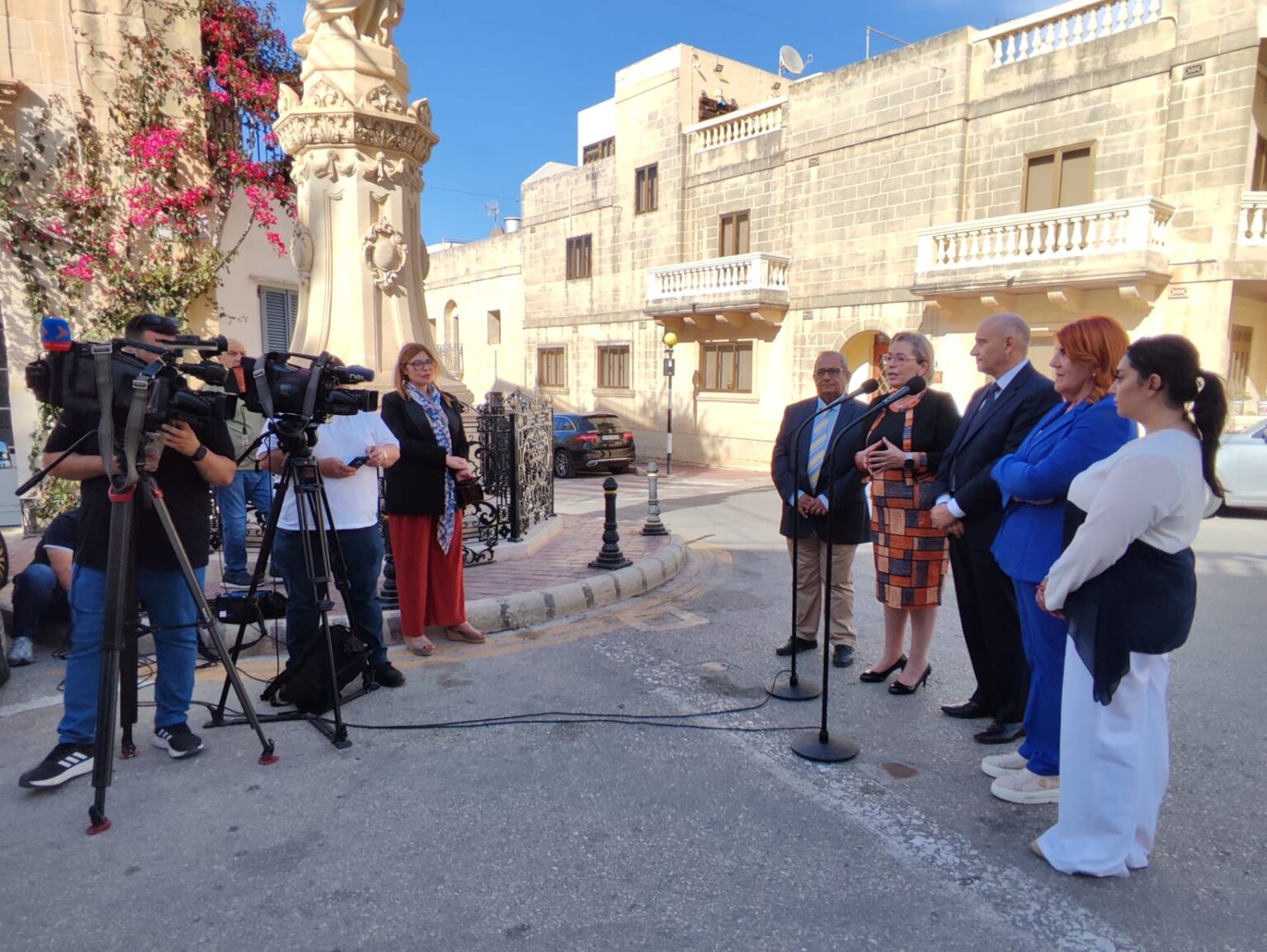 "Robert Abela jrid iċaħħad lir-residenti ta’ Ħal Għargħur mill-Kunsill ...