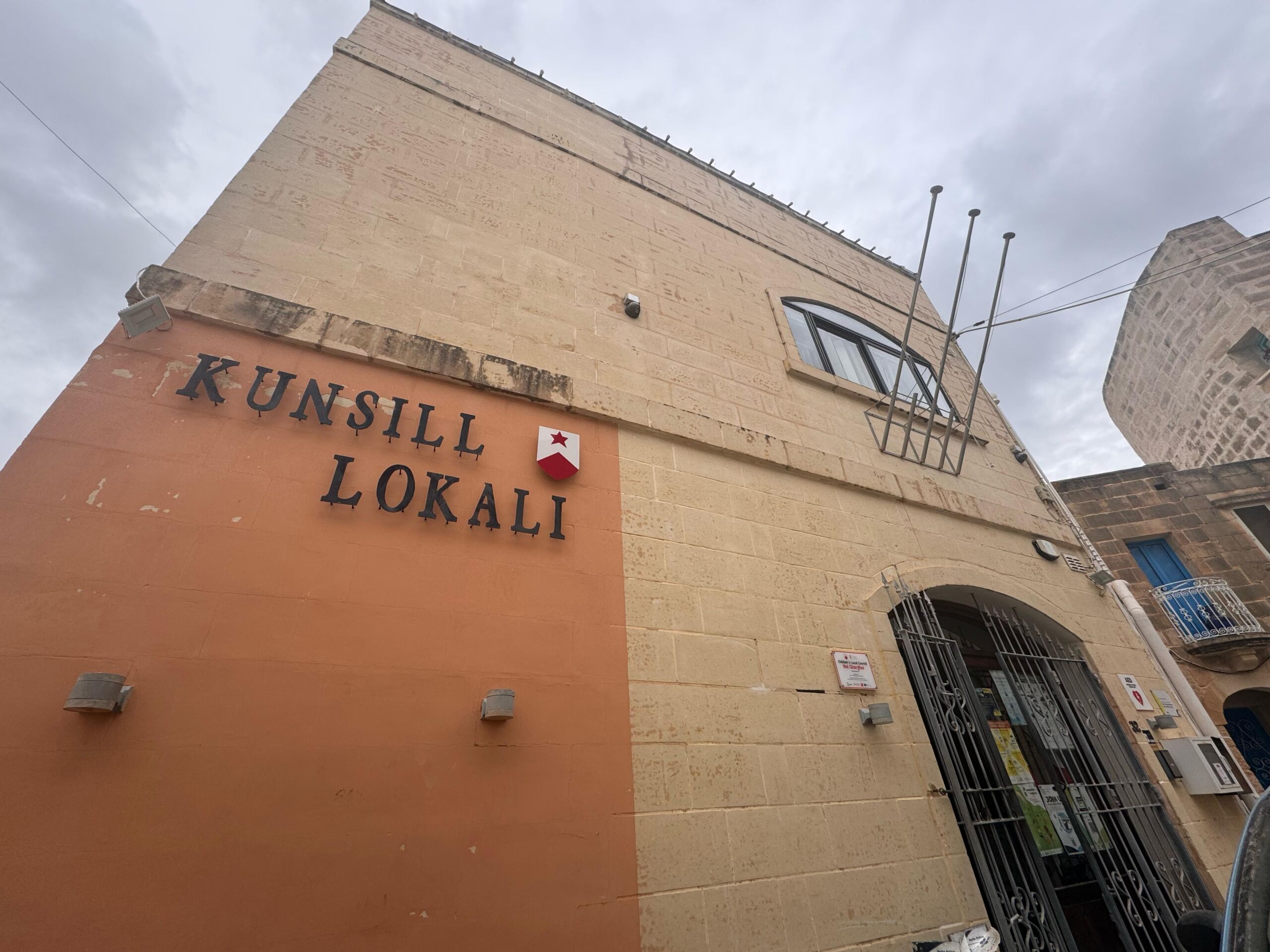 Wara li l-Labour seraq il-Kunsill, iżommu l-bini tal-Kunsill magħluq ...