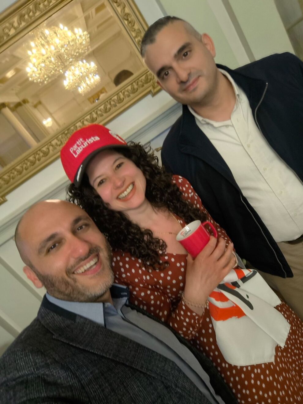 Tkompli toħroġ iktar biċ-ċar il-qasma fil-Kunsill Laburista tal-Belt ...