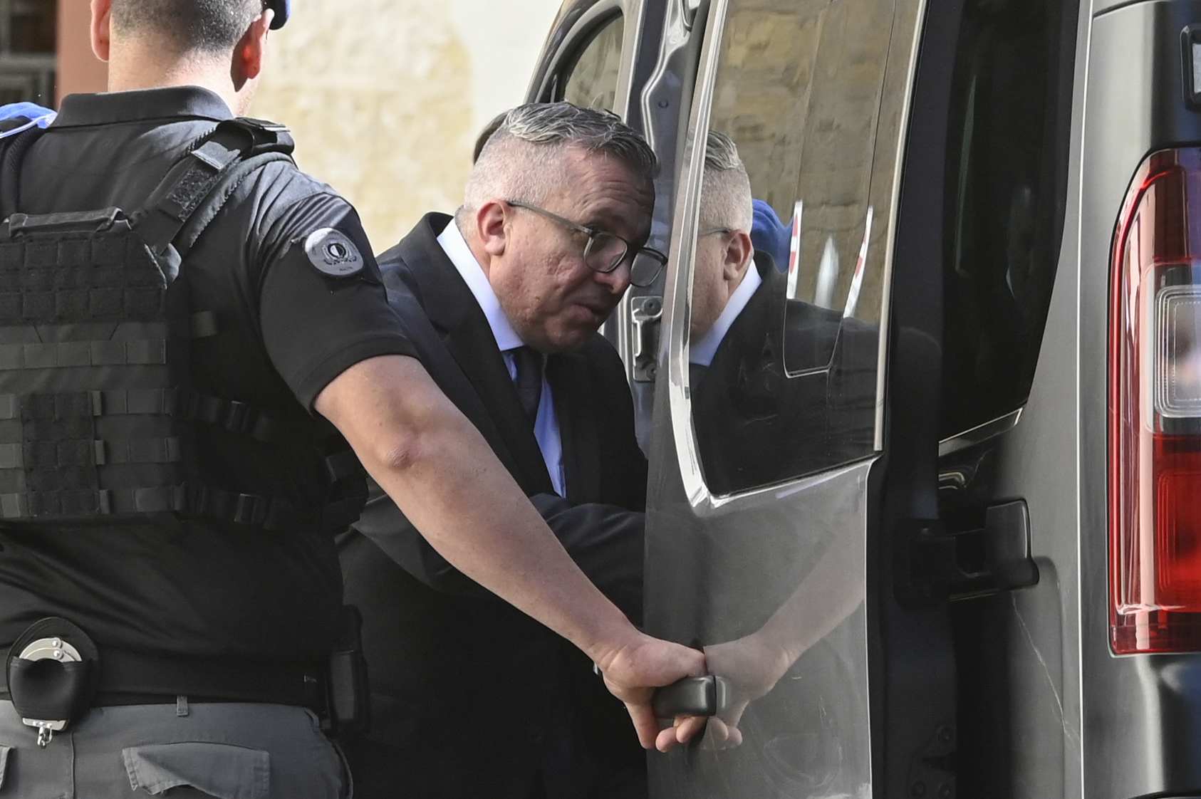 L-aħwa tal-Maksar u Jamie Vella jallegaw li fil-ġuri dwar il-qtil ta ...