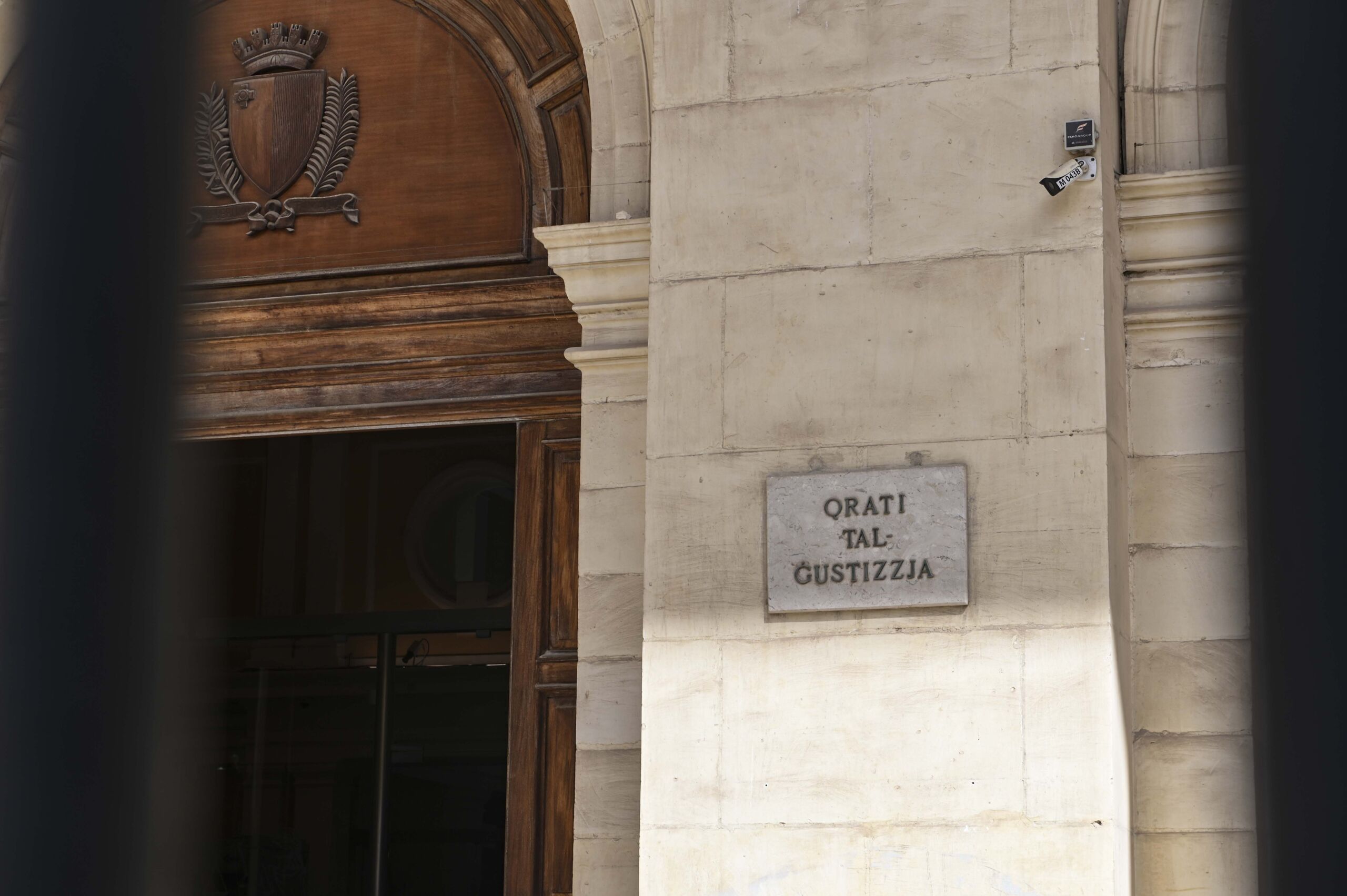 Tliet qraba ta’ Roderick Sciortino arrestati wara li nqala' l-ġlied fil ...