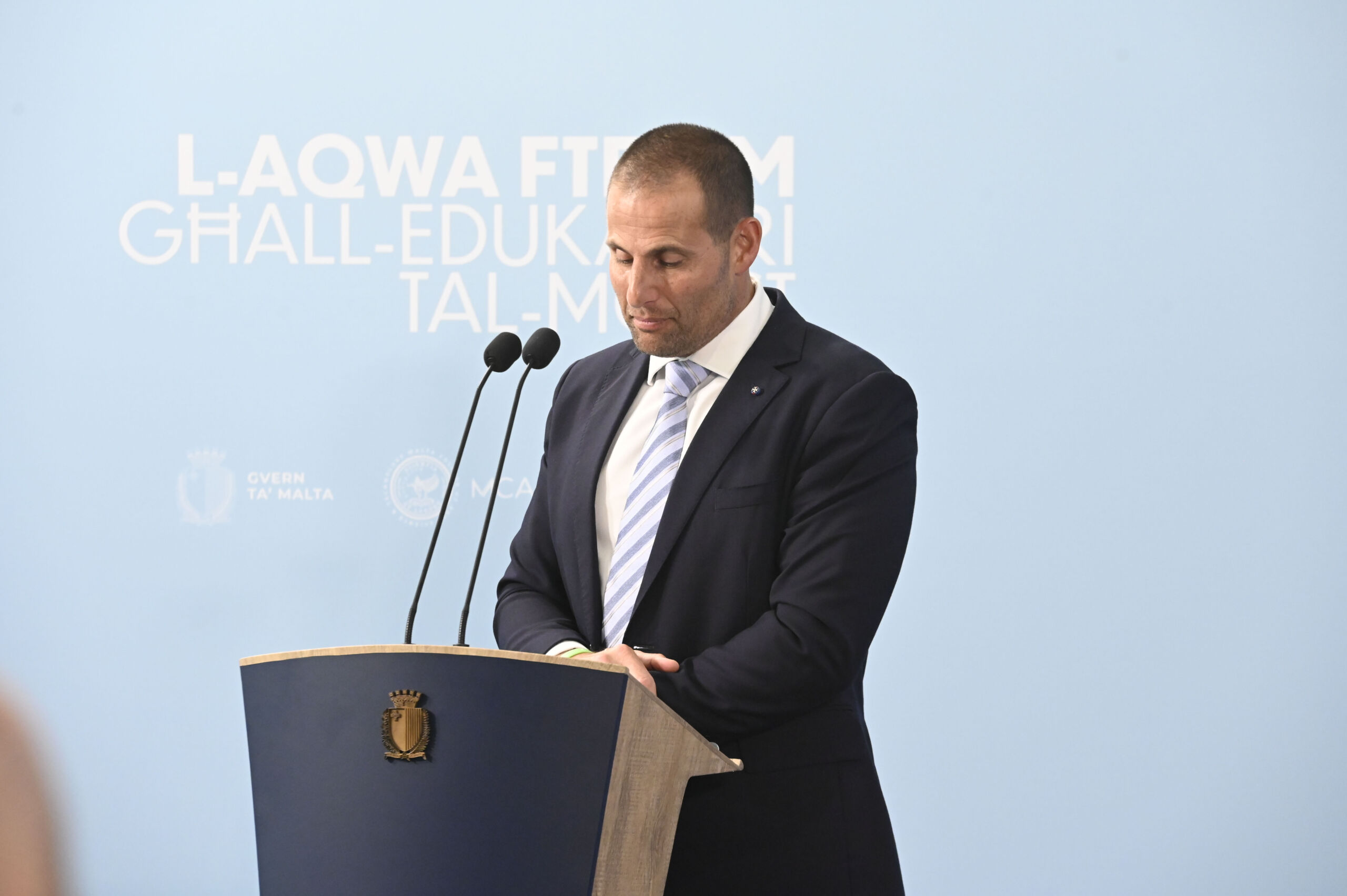 "Is-sistema qed tfalli... u l-Prim Ministru ta' Malta lanqas lissen ...