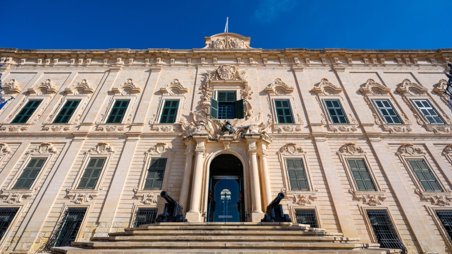 Il-ħaddiema ma jistgħux jafdaw lill-Partit Laburista li bil-kliem ...