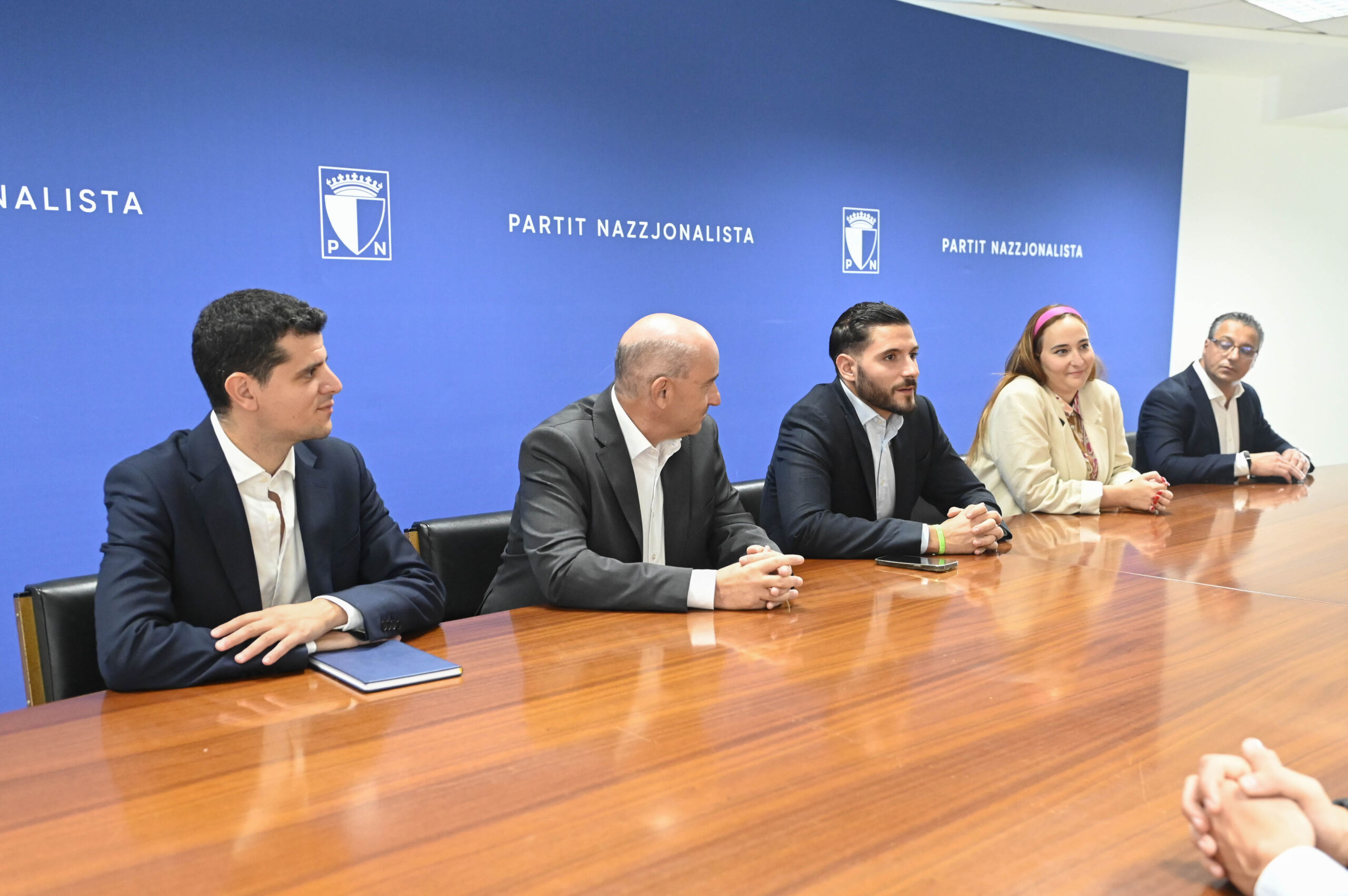 Alex Borg jilqa' delegazzjoni ta' żgħażagħ mis-CSU - NETnews