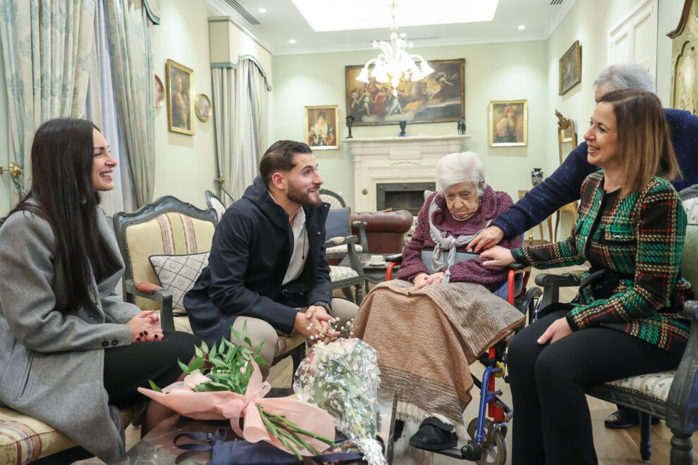 Il-Kap tal-PN iżur lil Grace Gatt, li għalqet 110 snin - NETnews