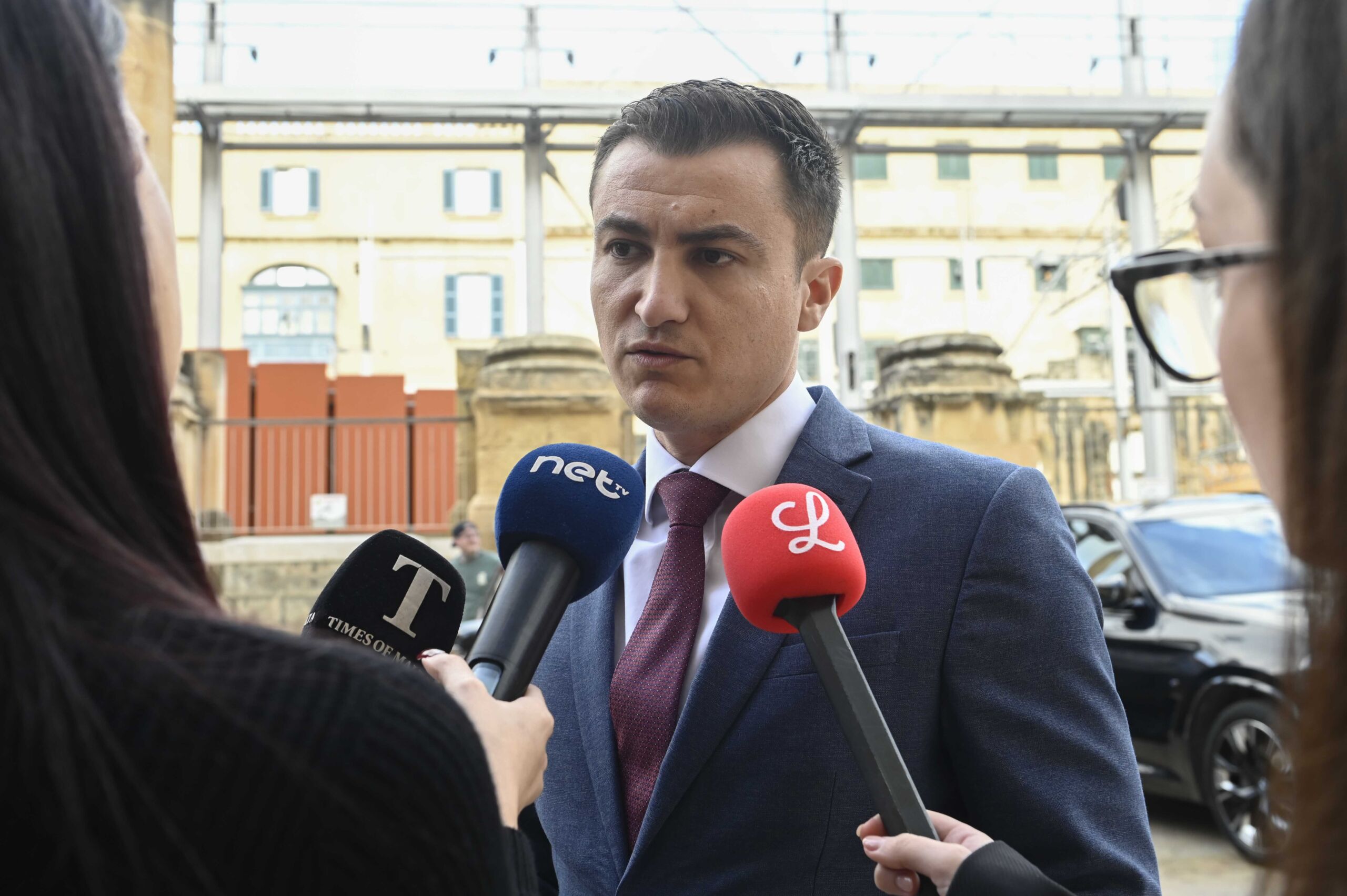 Robert Abela u Silvio Schembri ma jridux jgħidu kemm nefqu miljuni ta ...