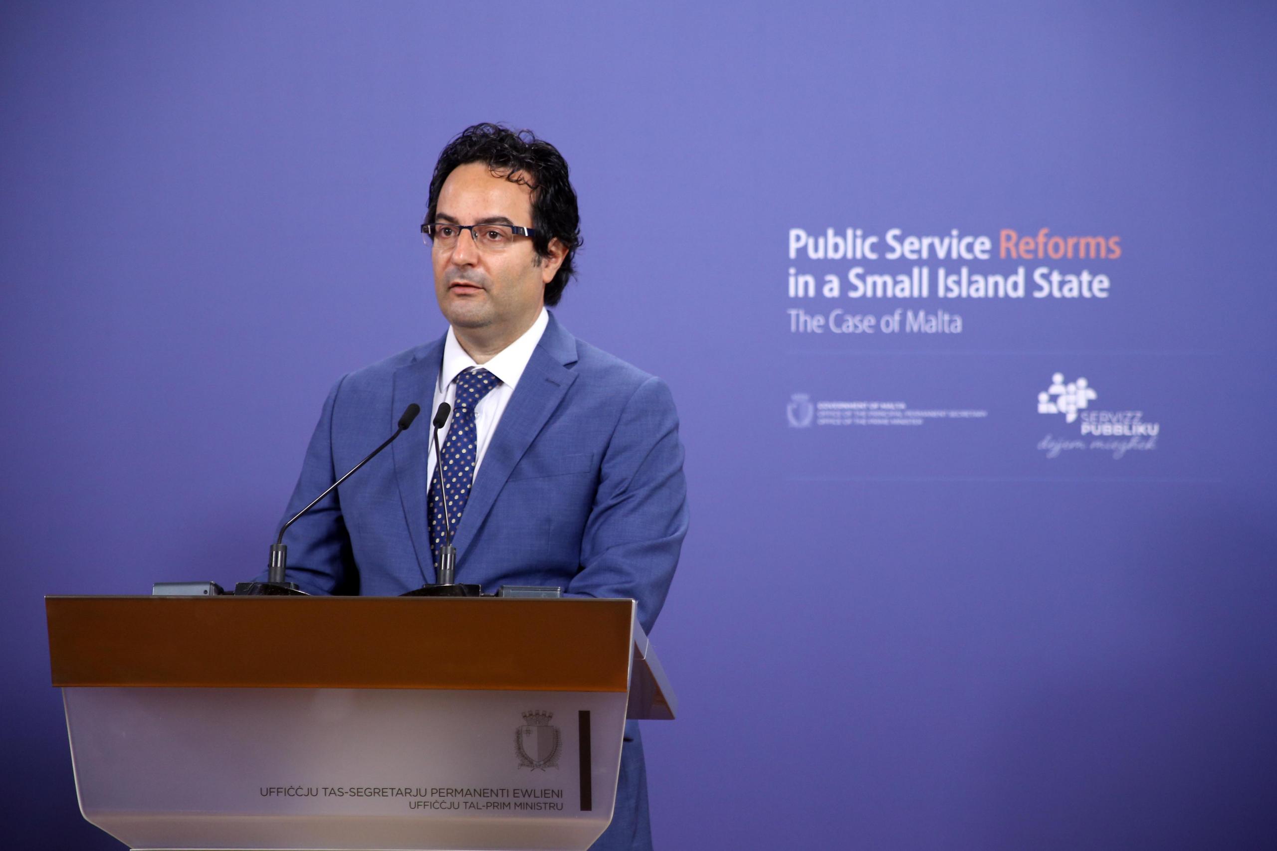 Prof Frank Bezzina elett Rettur tal-Università ta' Malta - NETnews
