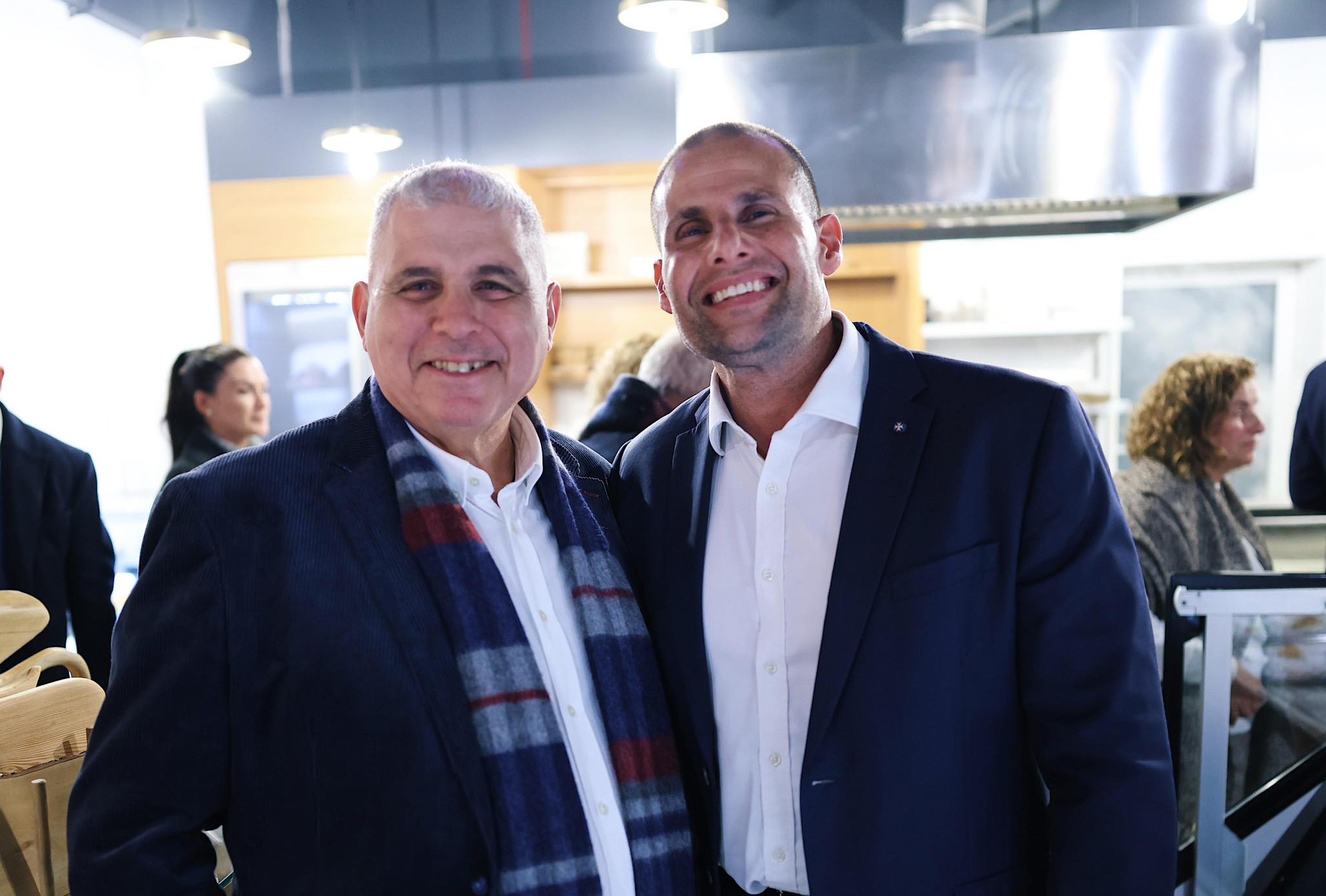 Il-PN jistaqsi jekk il-Prim Ministru bagħatx għal Anton Refalo - NETnews