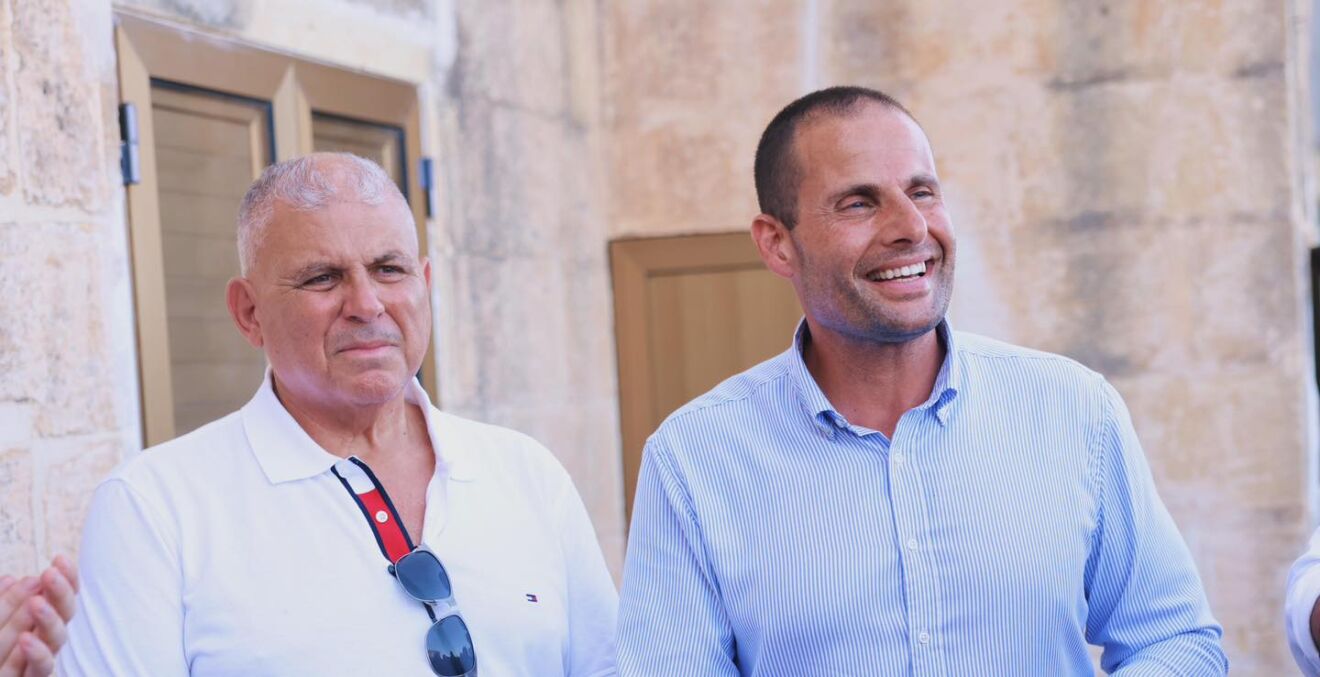 anton-refalo-u-robert-abela-41 - NETnews